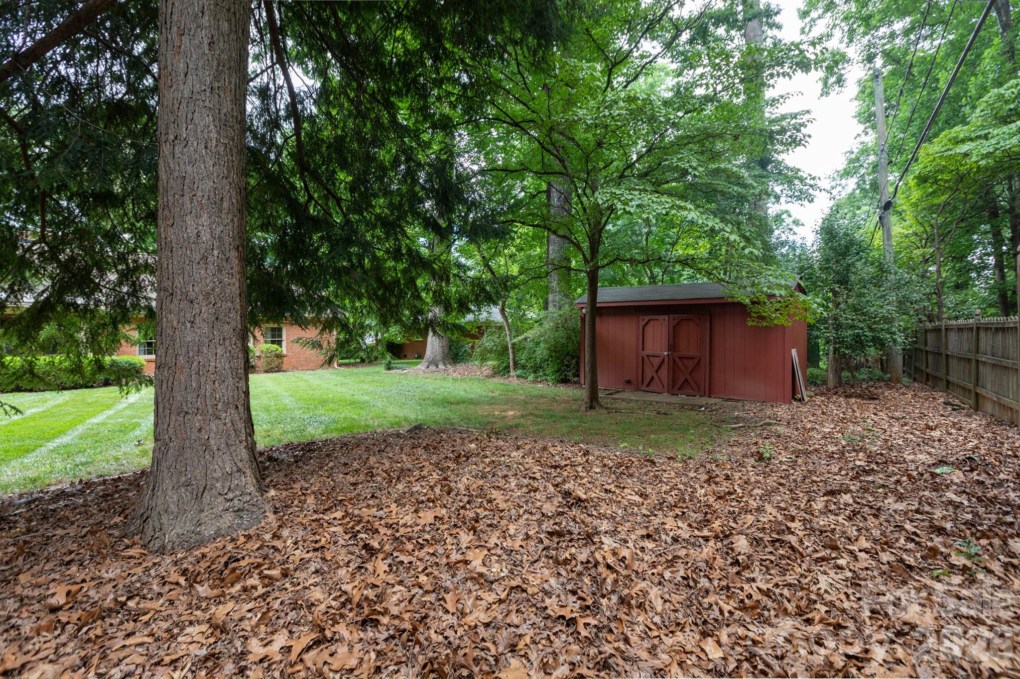 Photo 45 of 5511 Robinhood Road, Charlotte, NC