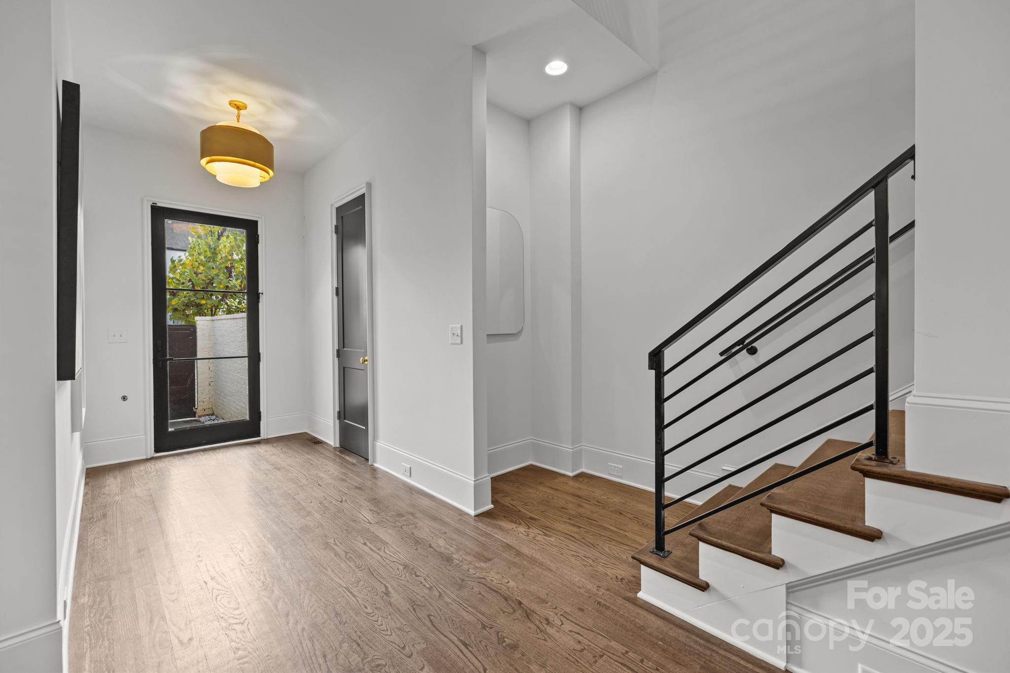 Photo 5 of 9004 Tynecastle Commons Court, Charlotte, NC