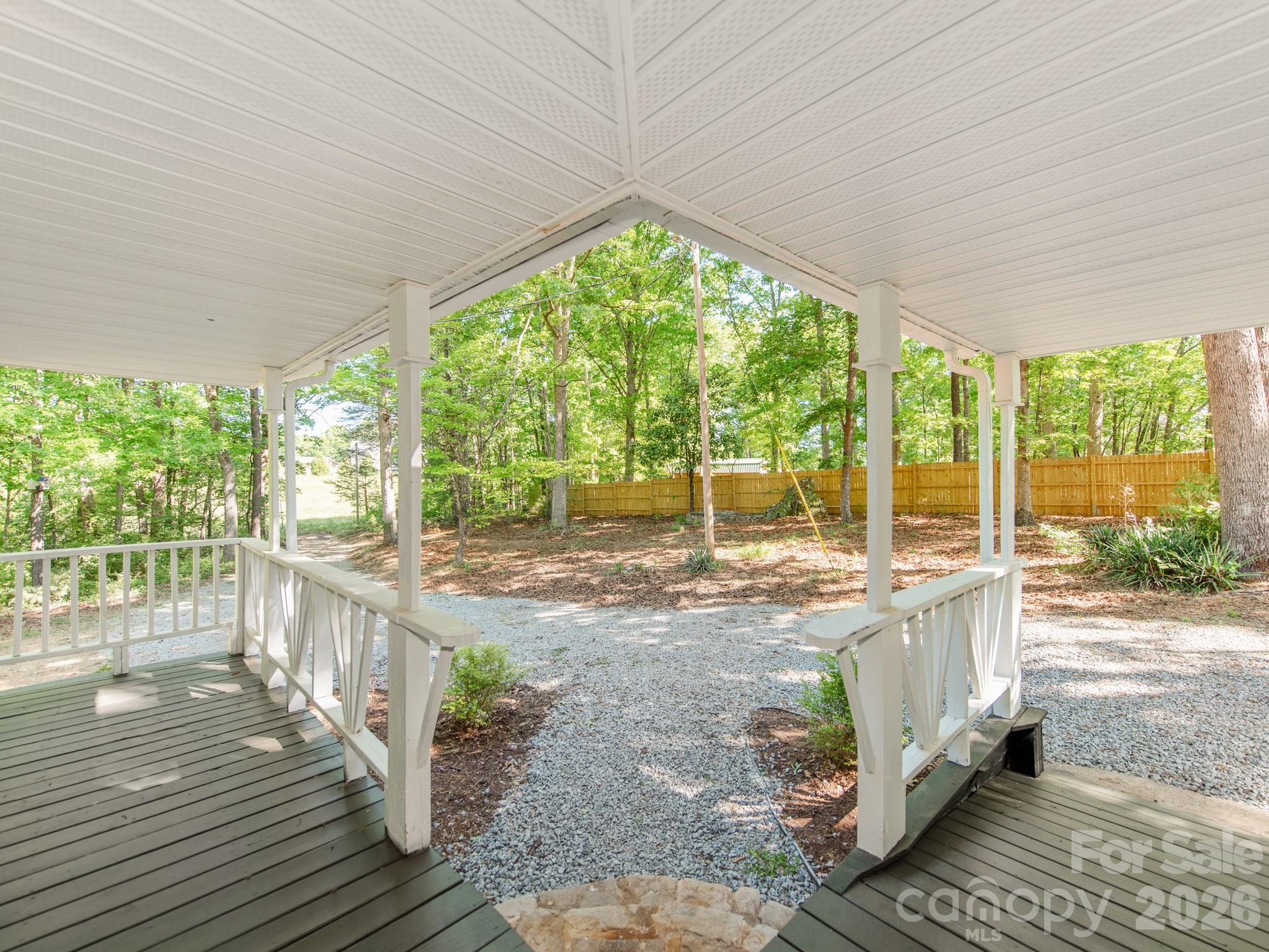 Photo 4 of 2124 Shoal Road, Lincolnton, NC