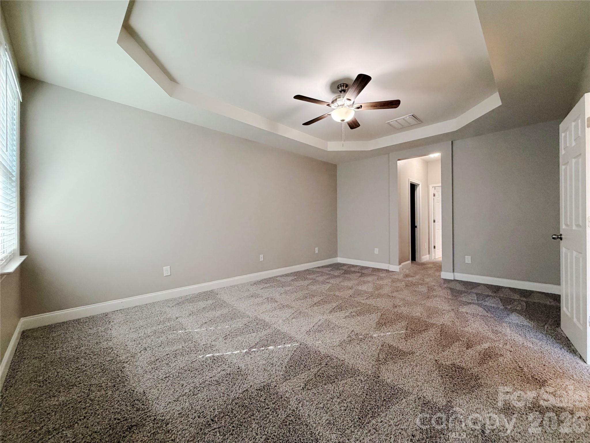 Photo 17 of 10313 Woodview Circle, Charlotte, NC