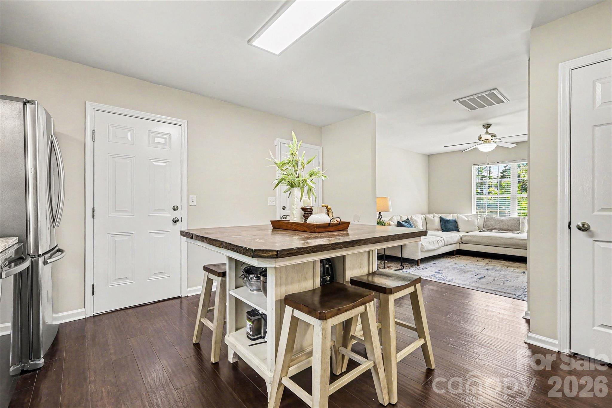 2540 Elmin Street, Charlotte, NC - photo 9 of 21