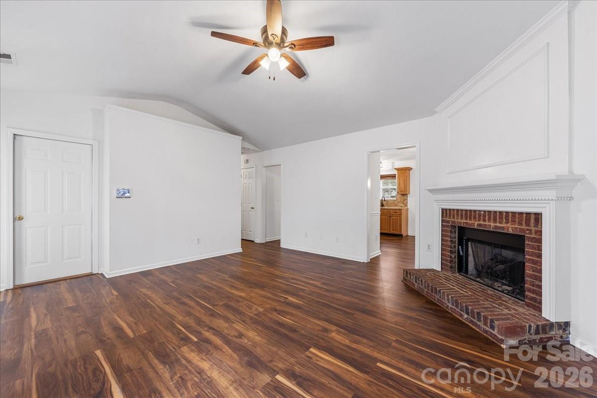 Photo 4 of 14242 Carolina Forest Court, Charlotte, NC
