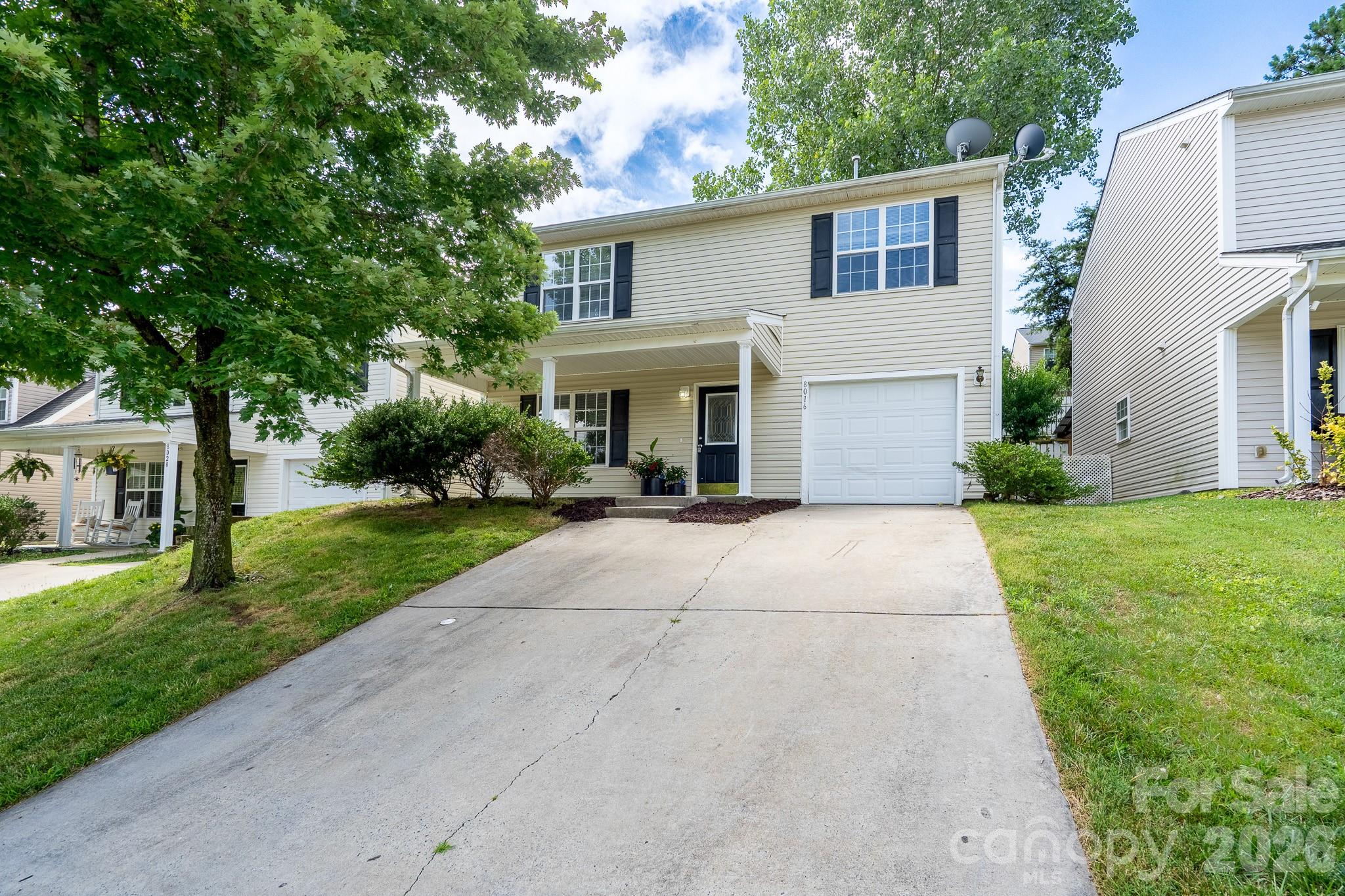 Photo 33 of 8016 Bronze Pike Drive, Charlotte, NC