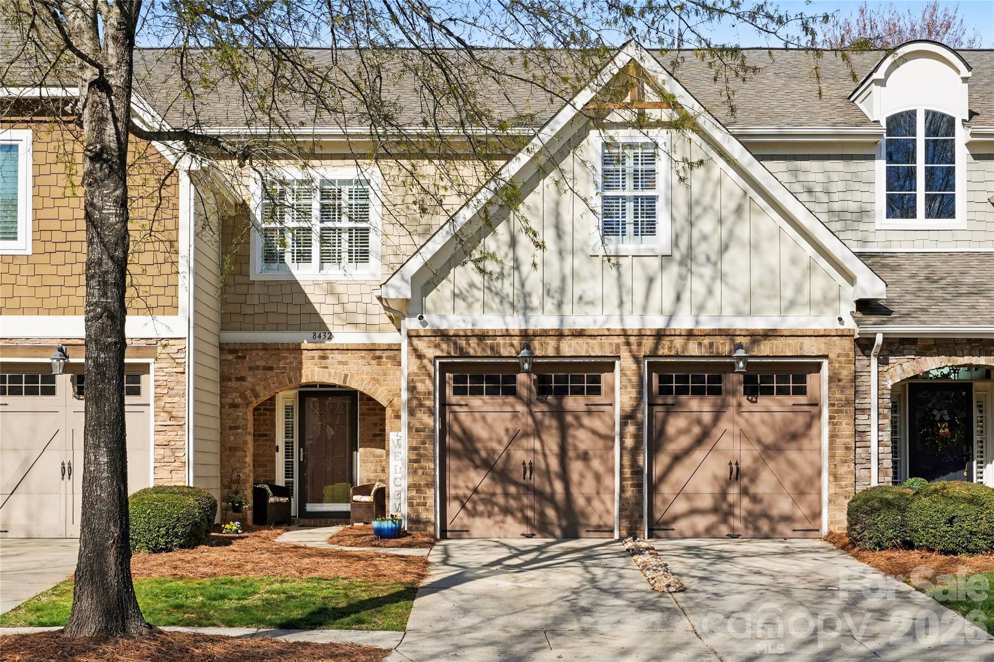 Home for sale at 8432 Loxton Circle, Charlotte, NC — photo 1 of 29