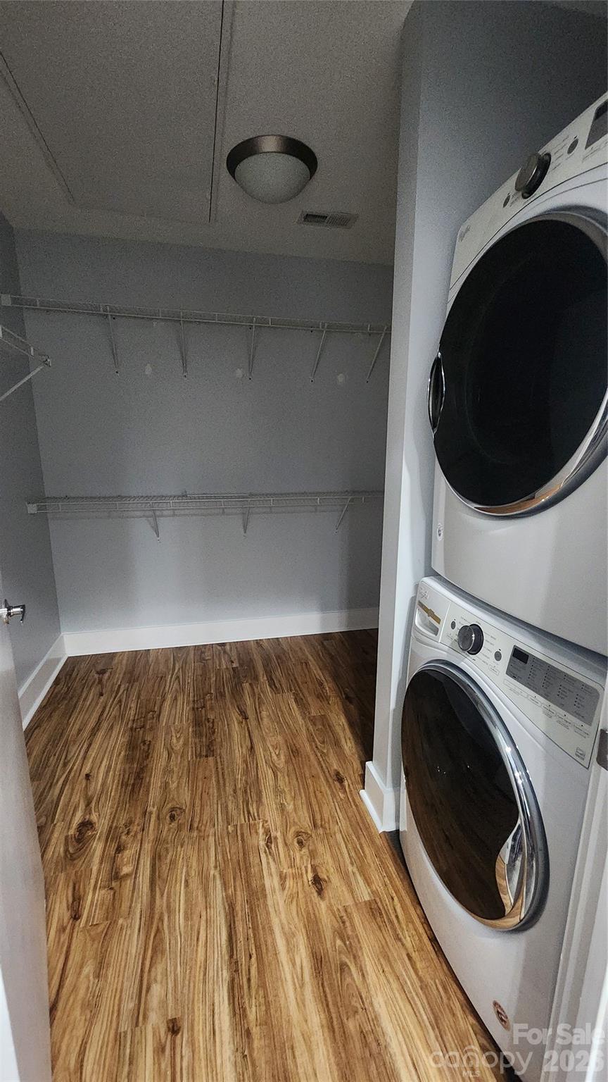 Photo 17 of 505 E 6th Street301, Charlotte, NC
