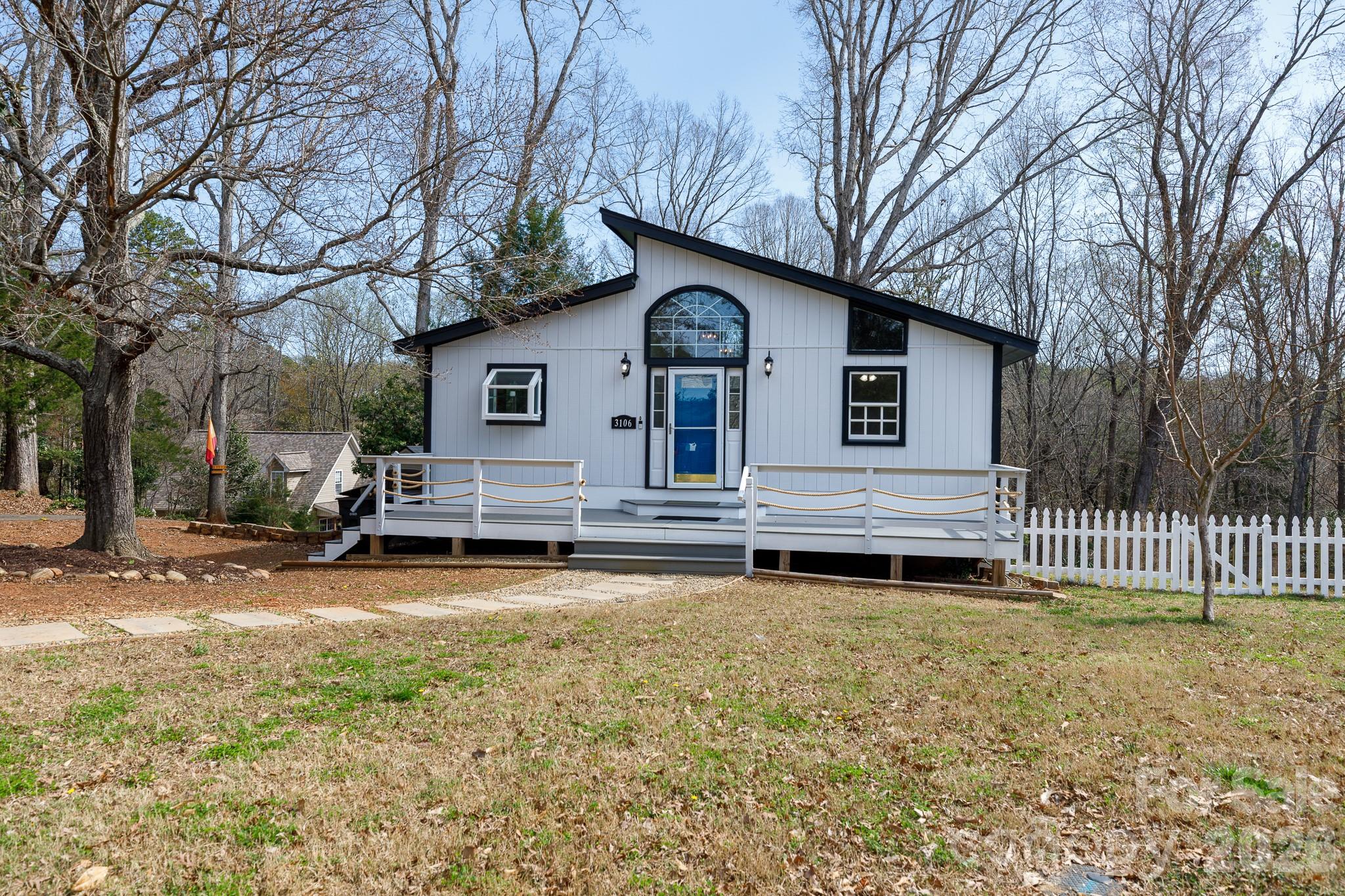 Photo 2 of 3106 Point Clear Drive, Tega Cay, SC