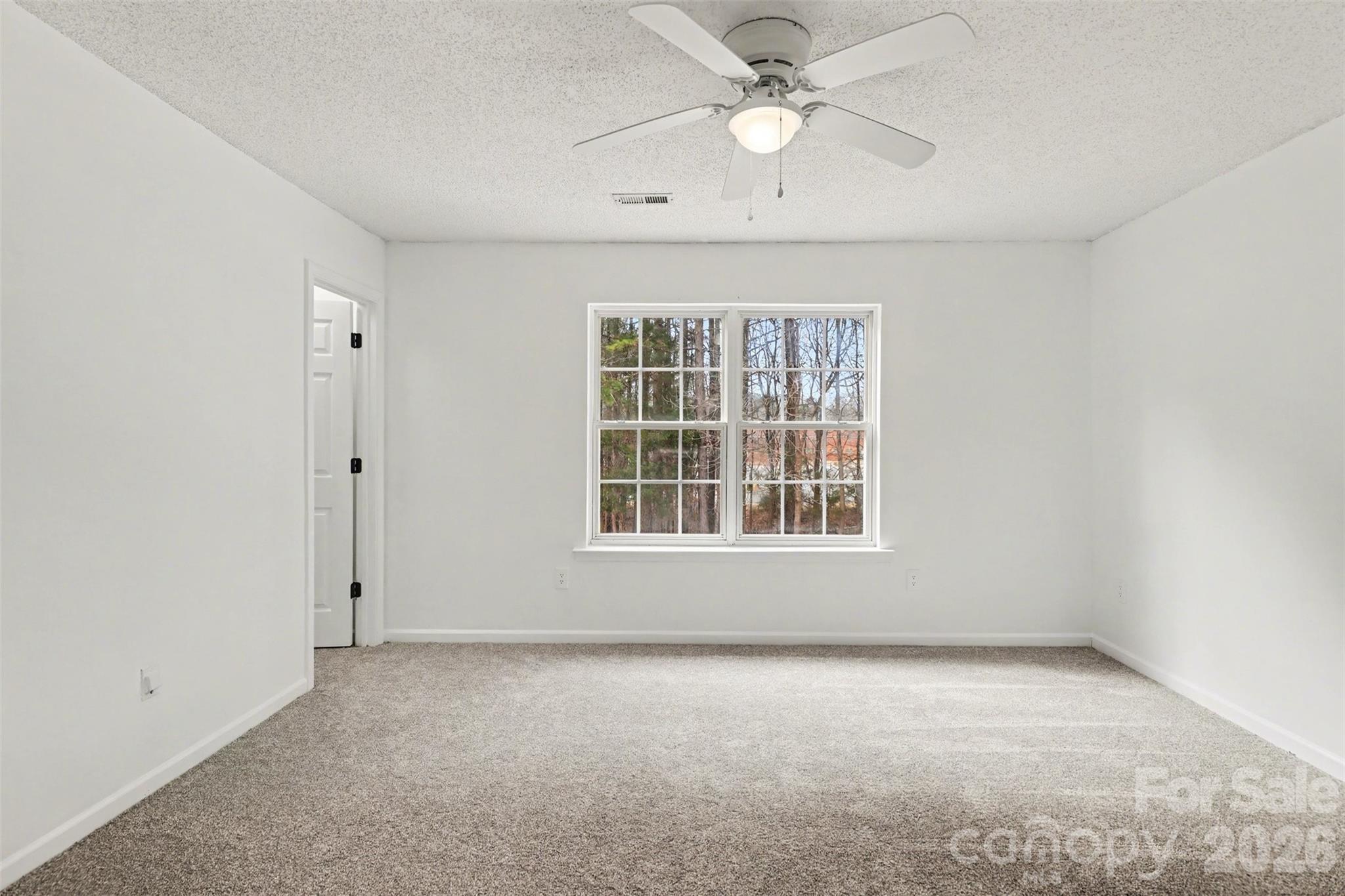 Photo 13 of 4407 Devonhill Lane, Charlotte, NC