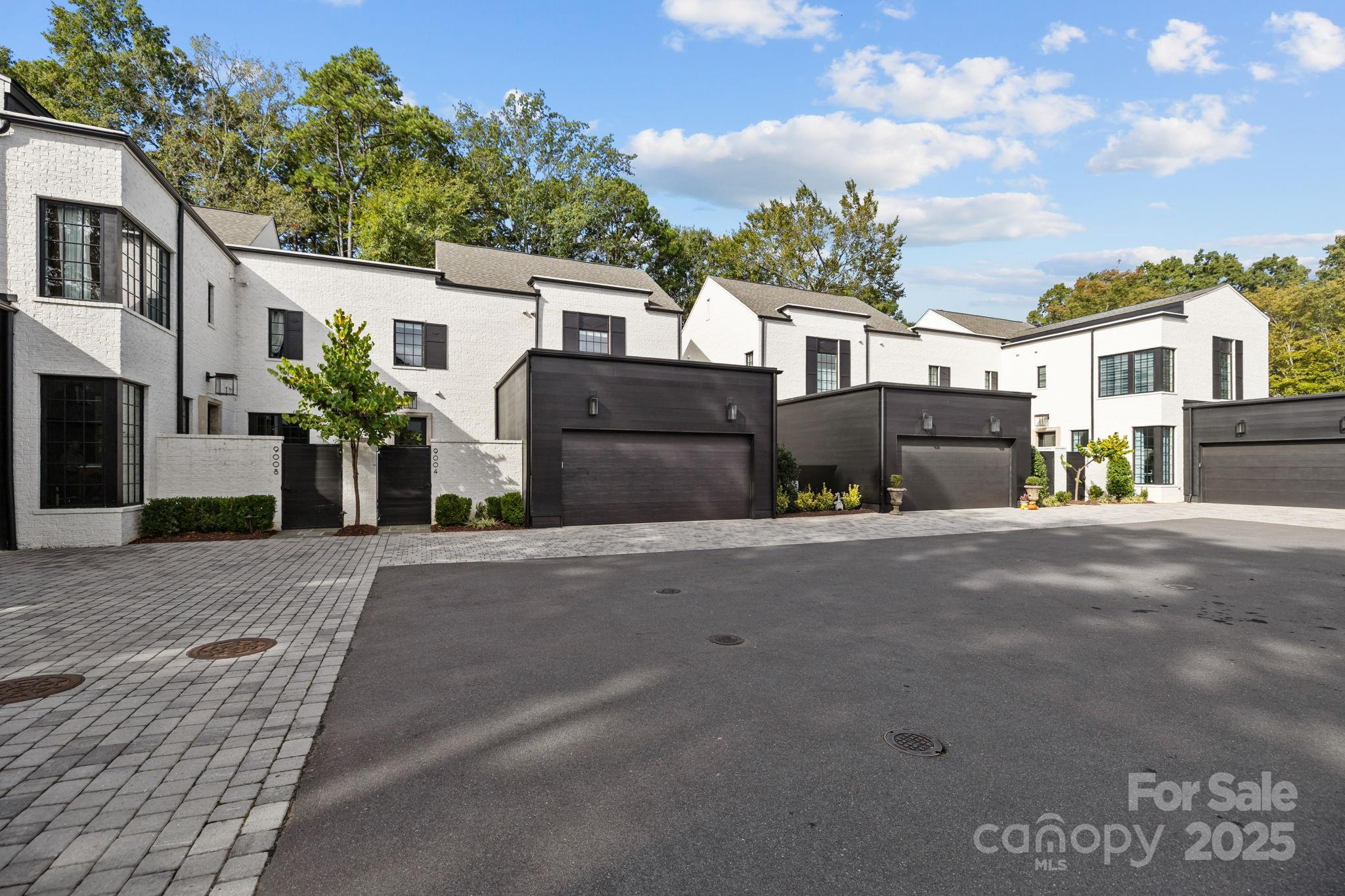 Photo 2 of 9004 Tynecastle Commons Court, Charlotte, NC