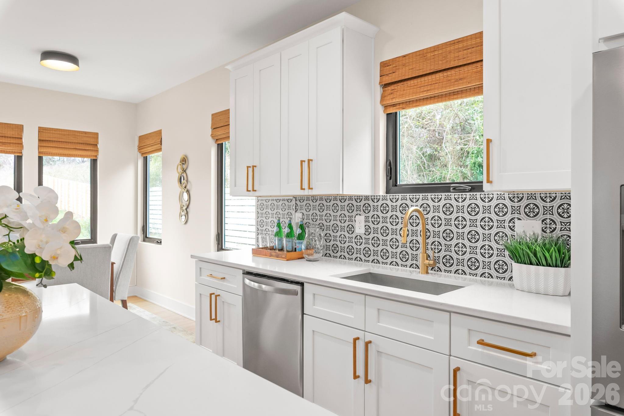 1933 St Paul Street, Charlotte, NC - photo 10 of 46