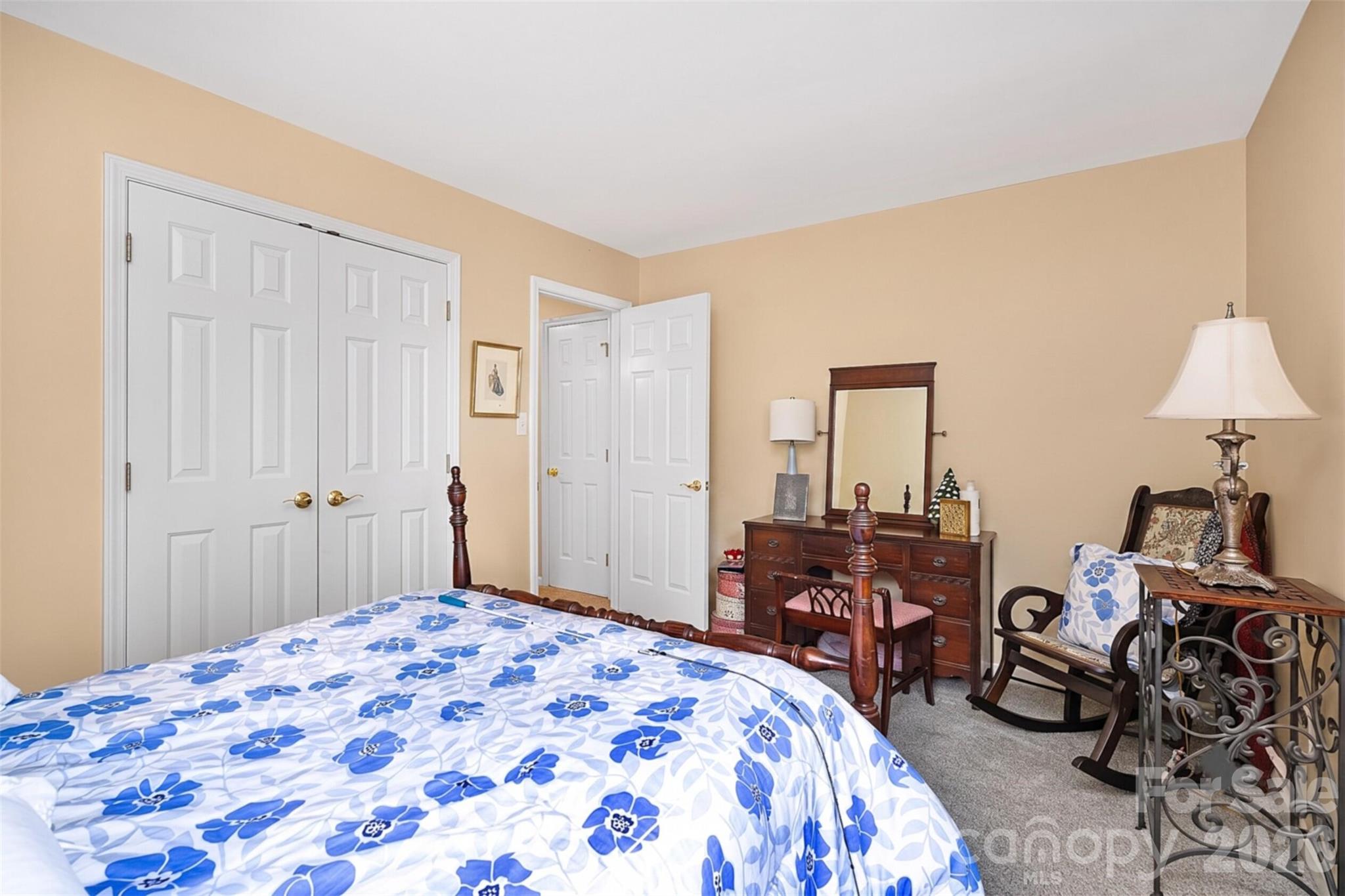 Photo 16 of 6306 Oxwynn Lane, Charlotte, NC