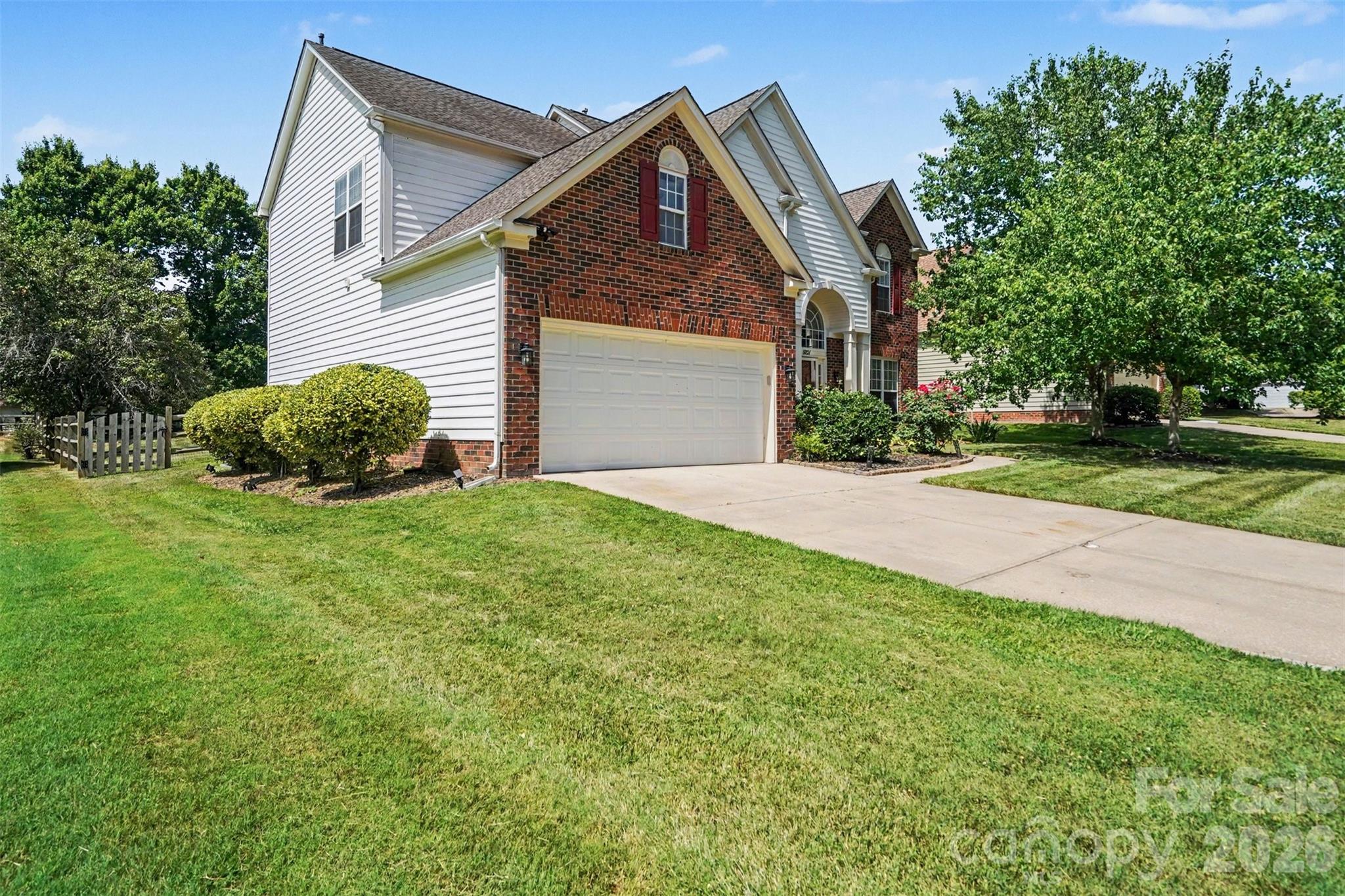 Photo 17 of 8021 Pelorus Lane, Charlotte, NC