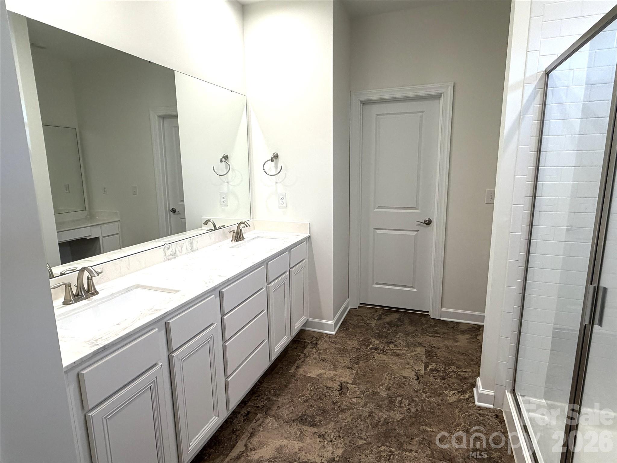 Photo 13 of 4621 Collingham Drive, Charlotte, NC