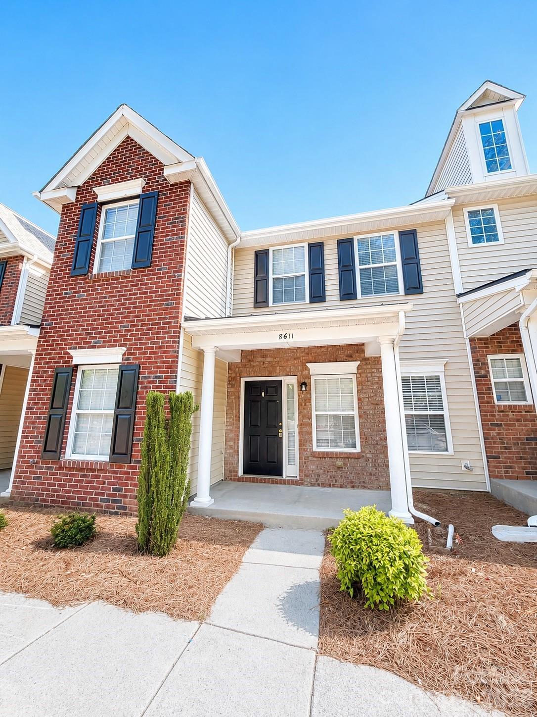 8611 Wandering Creek Way, Charlotte, NC