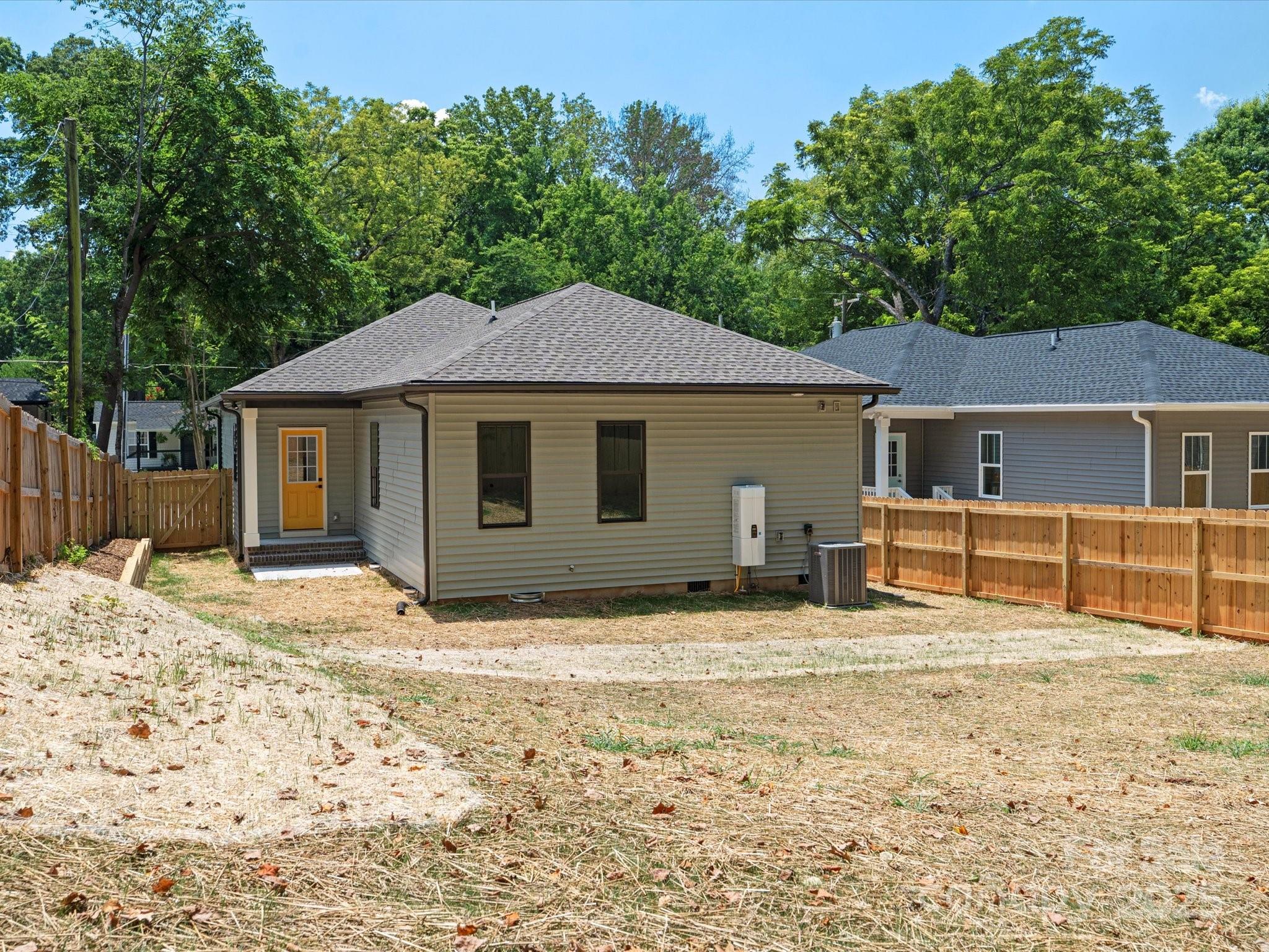 Photo 32 of 4113 Rutgers Avenue, Charlotte, NC