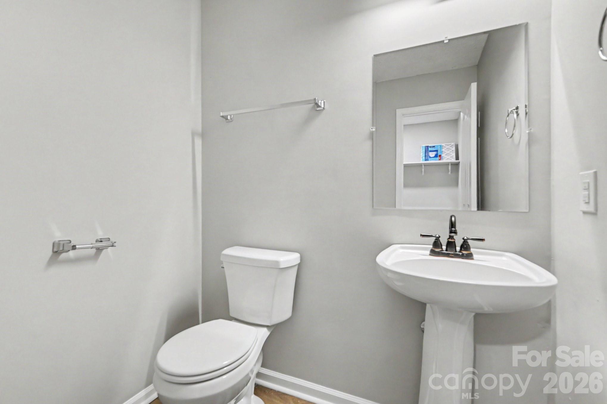 Photo 9 of 15331 Dehavilland Drive, Charlotte, NC