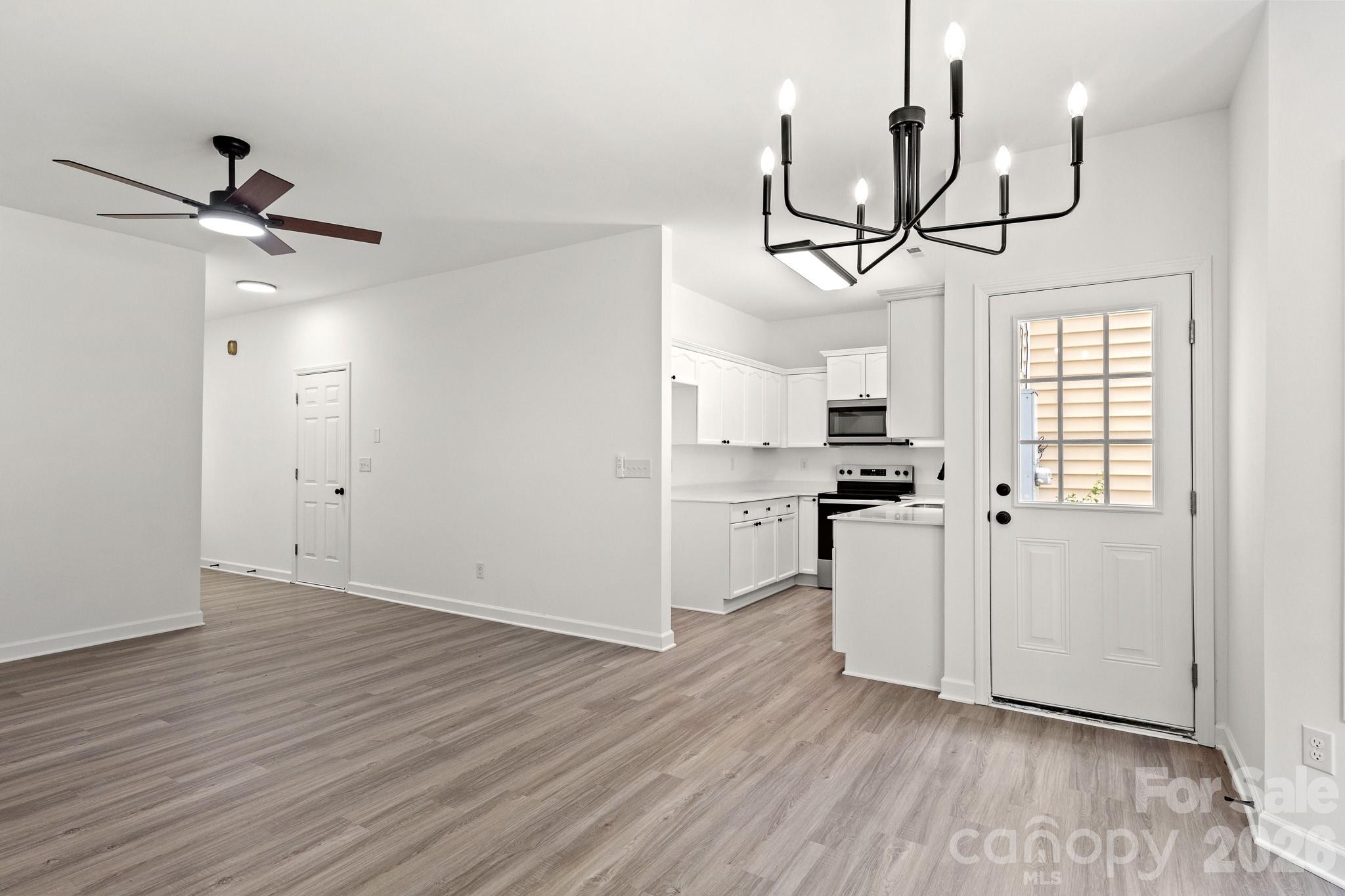 5536 Franklin Springs Circle, Charlotte, NC - photo 13 of 34