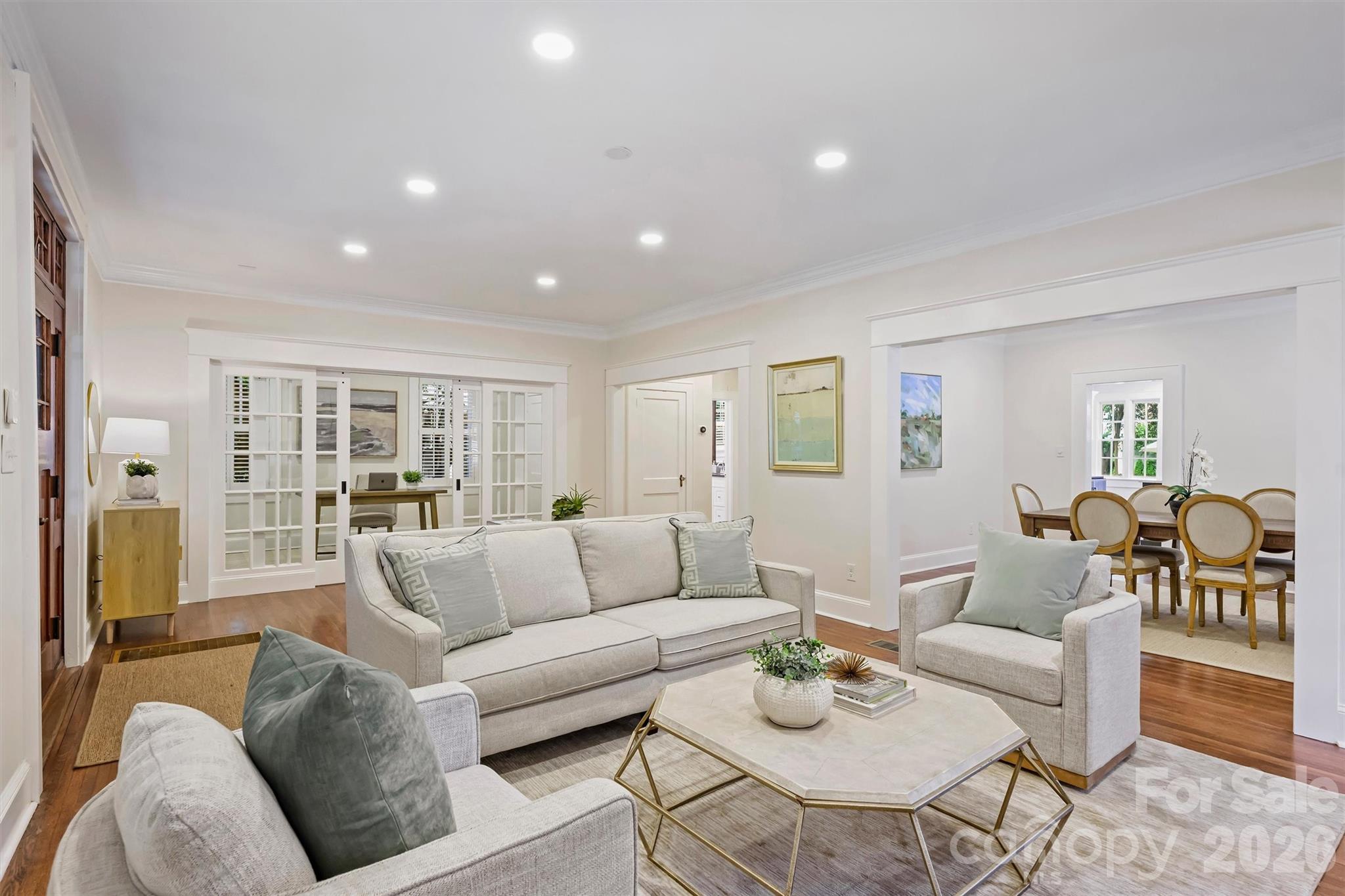 Photo 11 of 2126 Dilworth Road E, Charlotte, NC