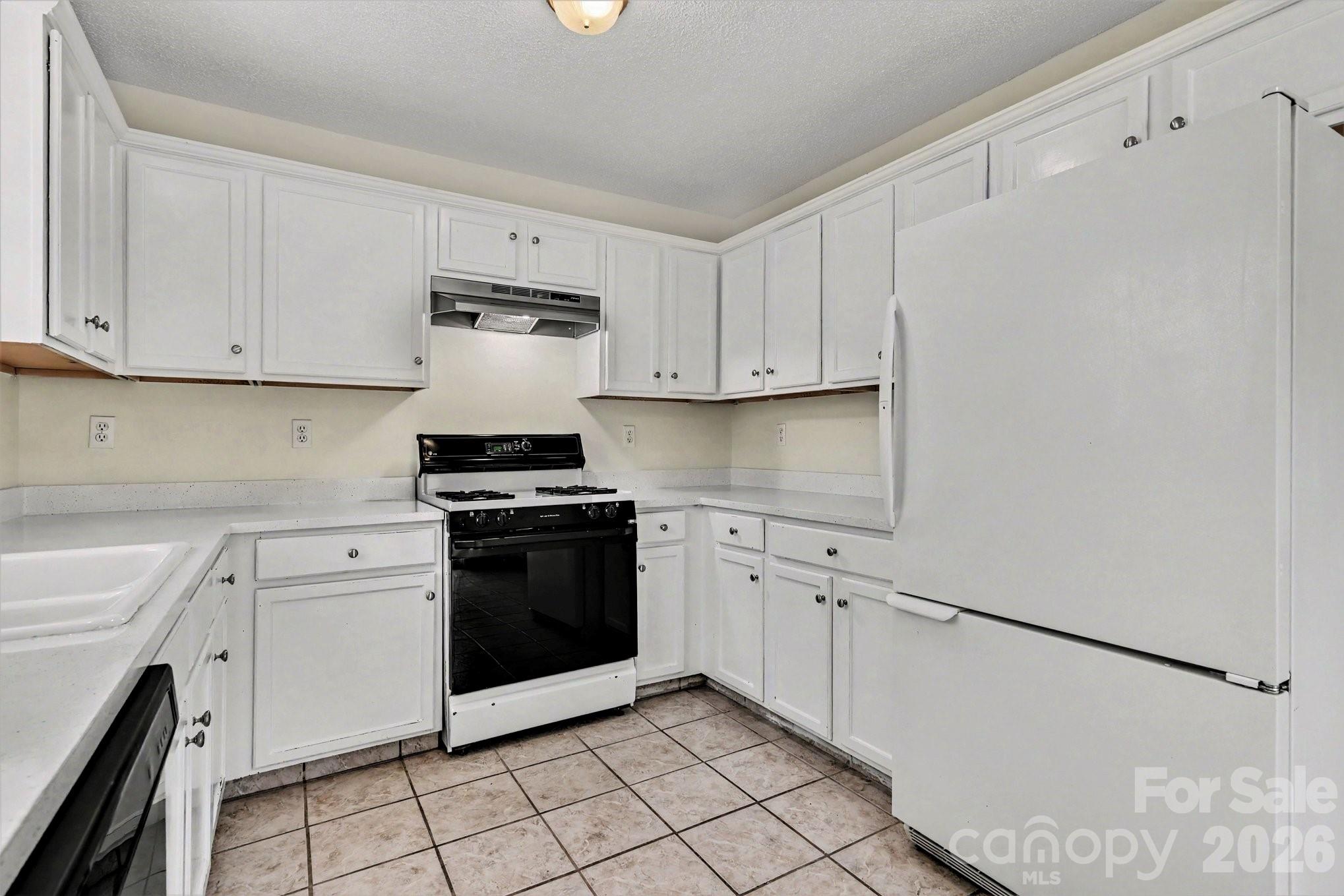 Photo 6 of 3218 Silver Spur Court, Charlotte, NC