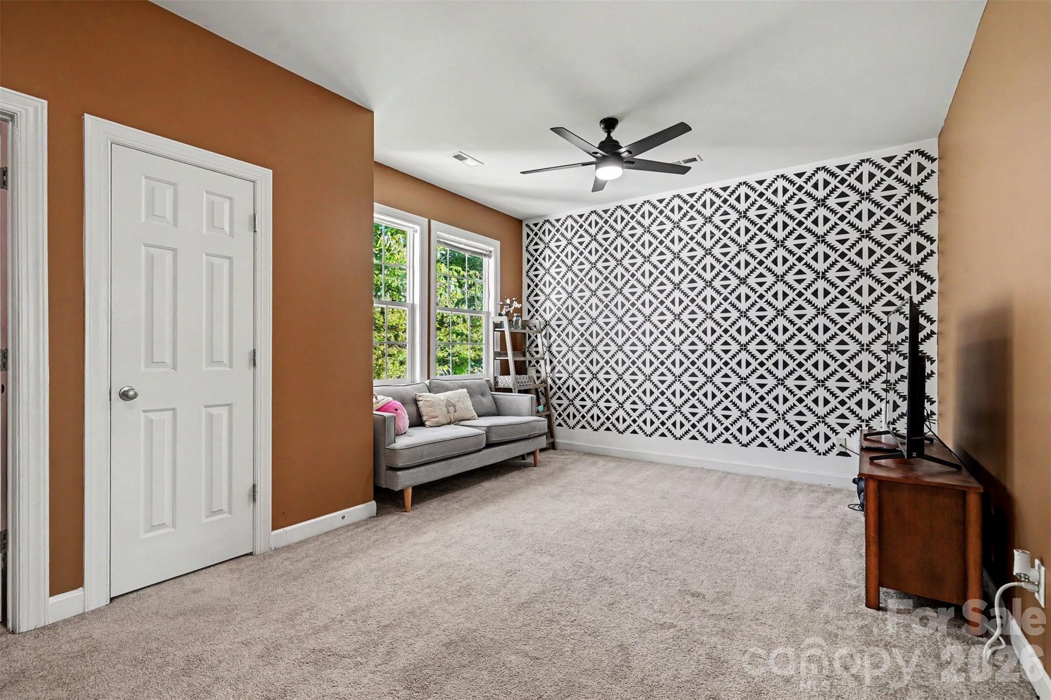 Photo 17 of 8932 Arbor Creek Drive, Charlotte, NC