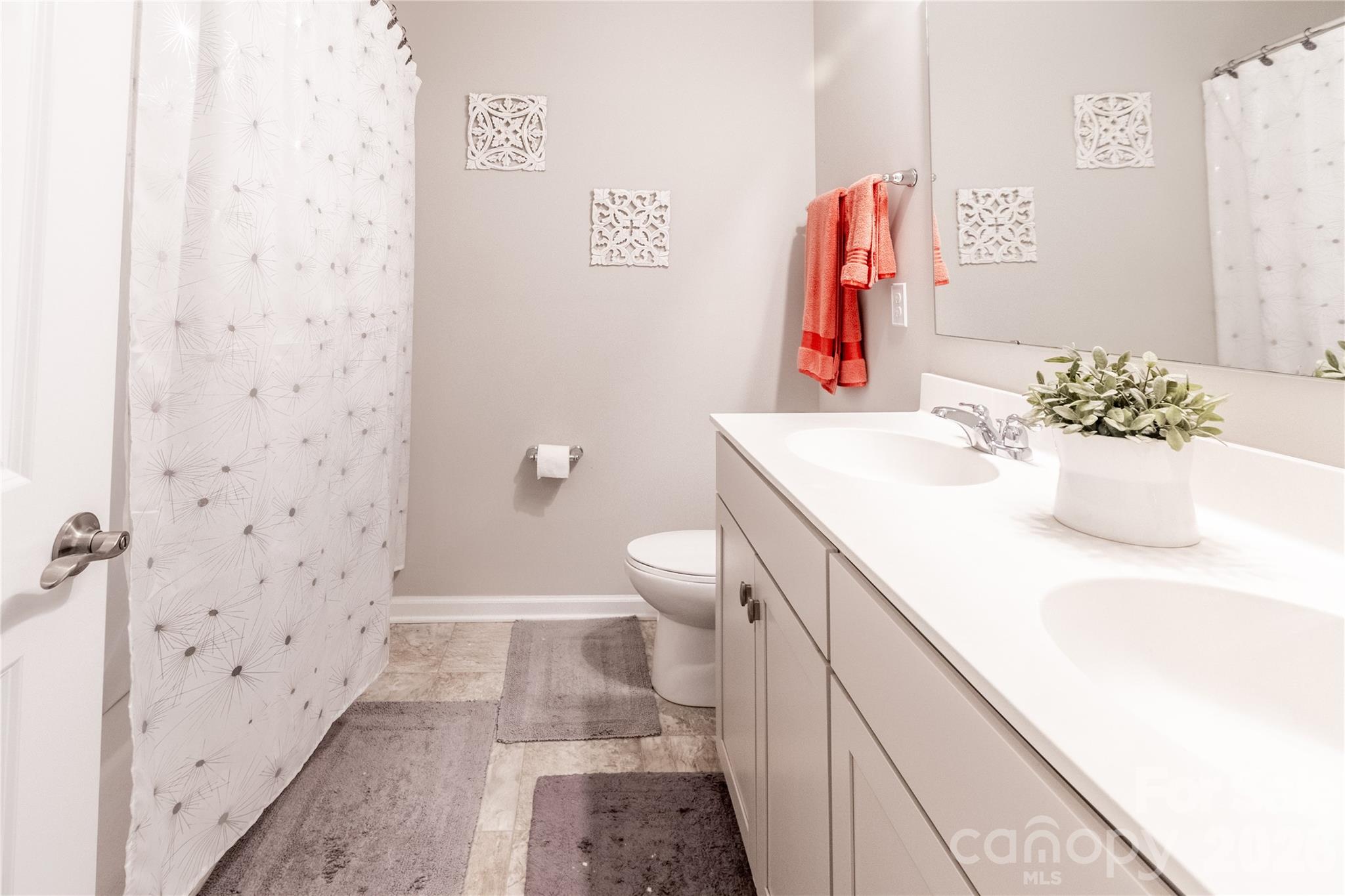 Photo 37 of 4320 Staffordshire Lane, Charlotte, NC