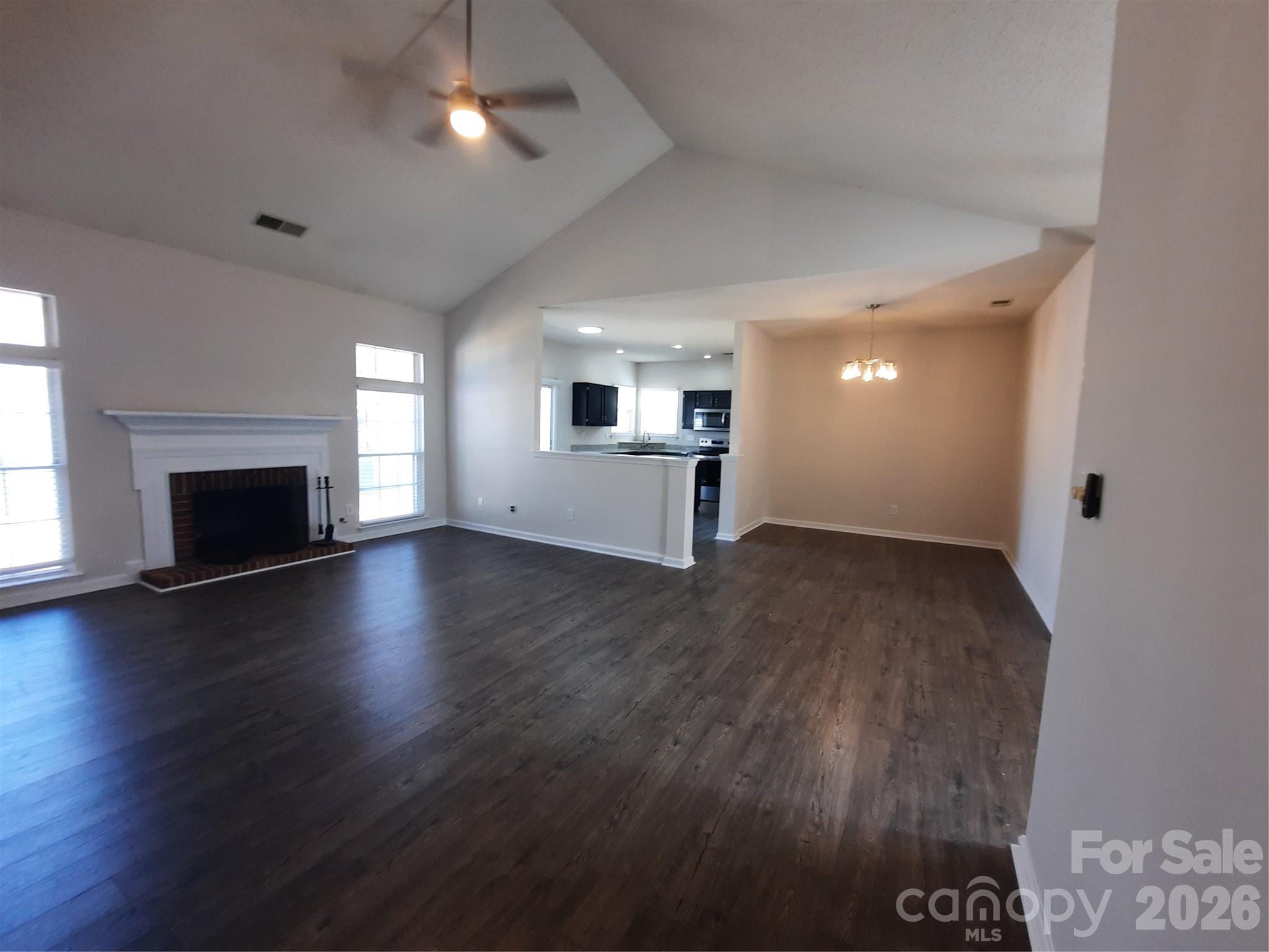 Photo 3 of 5305 Chinemist Court, Charlotte, NC