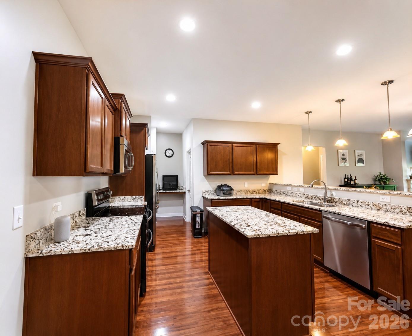 Photo 10 of 1919 Corriente Court, Charlotte, NC