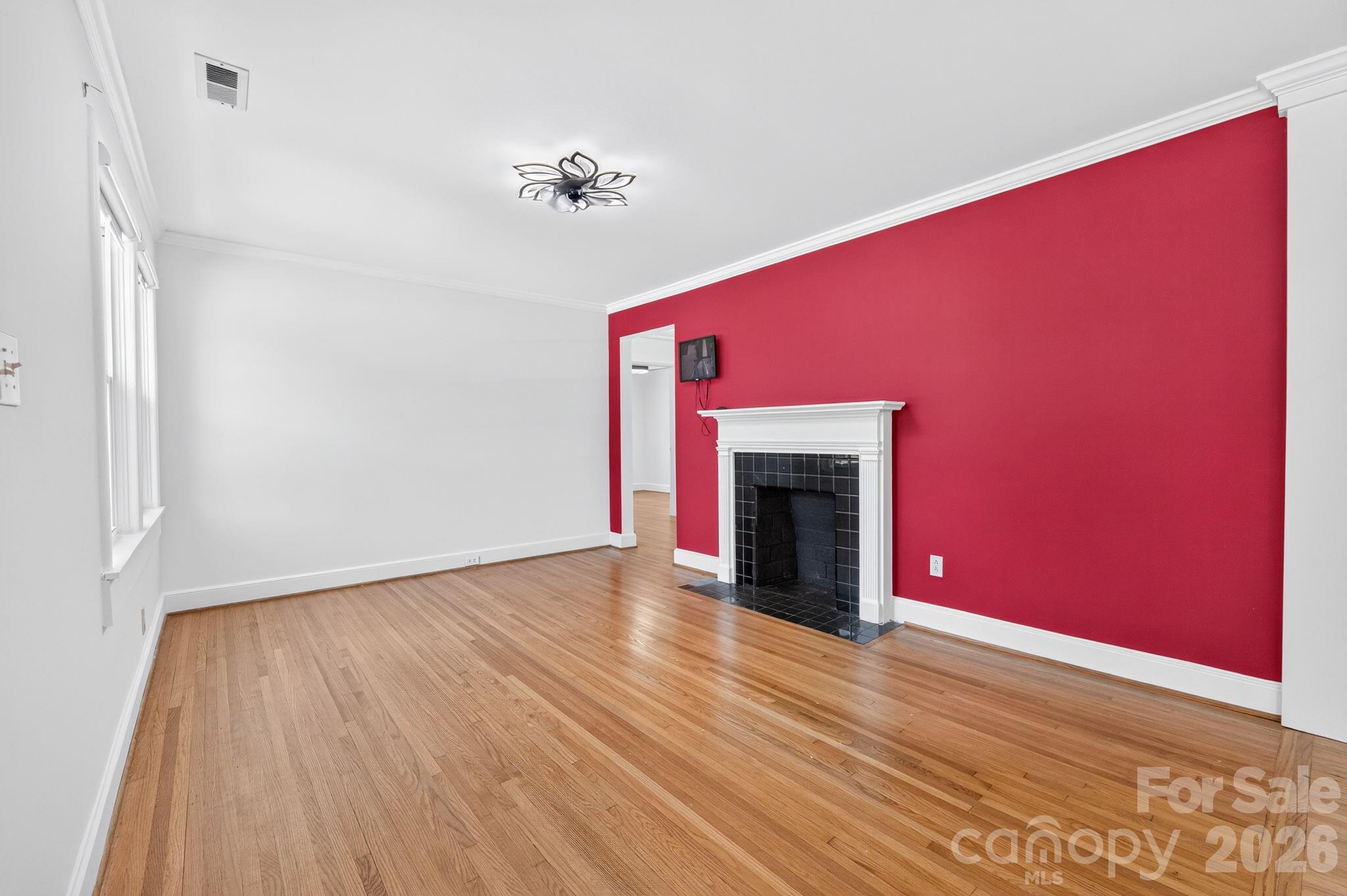 Home for sale at 2113 Scott Avenue, Charlotte, NC — photo 12 of 37