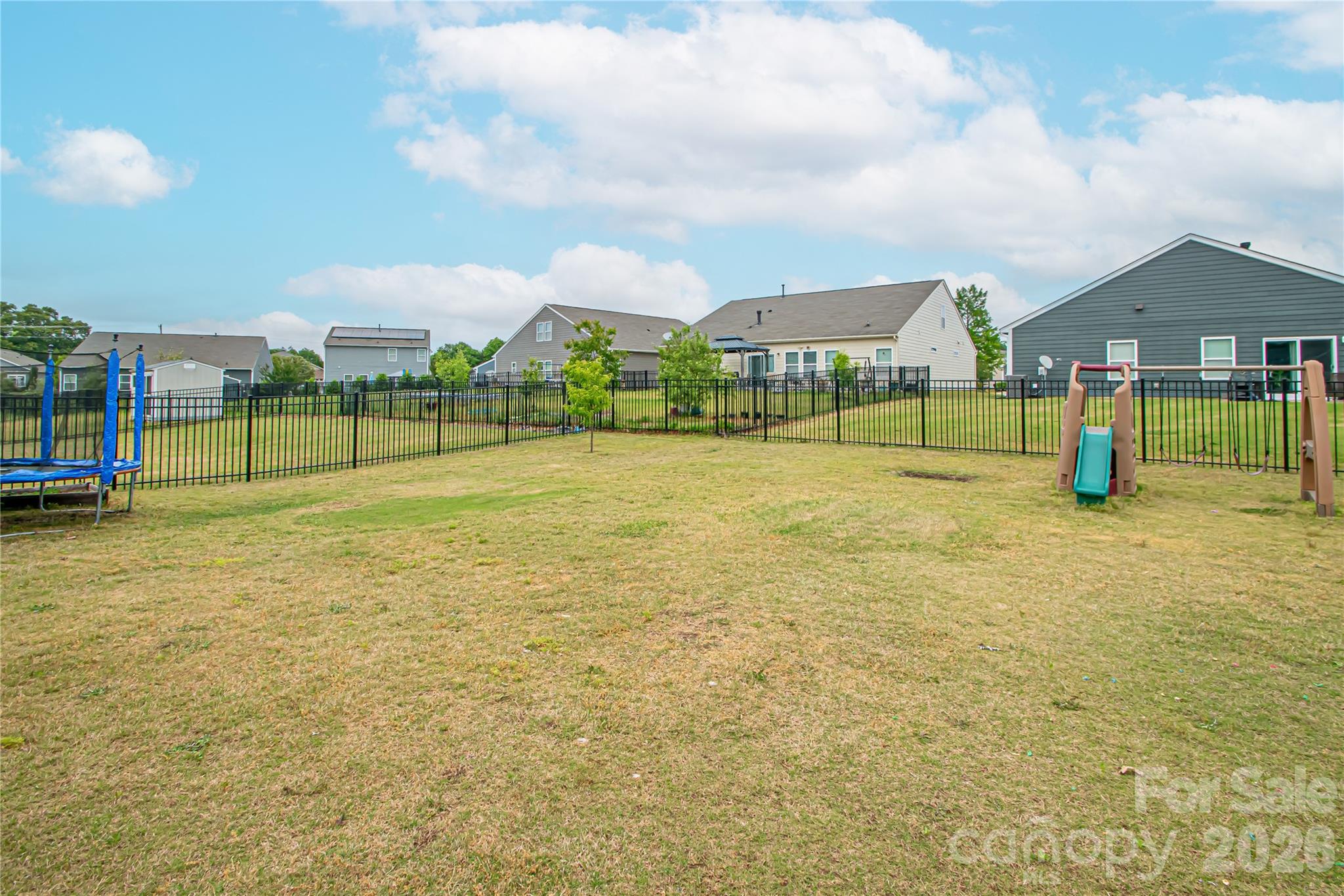 Photo 5 of 11145 Chapeclane Road, Charlotte, NC