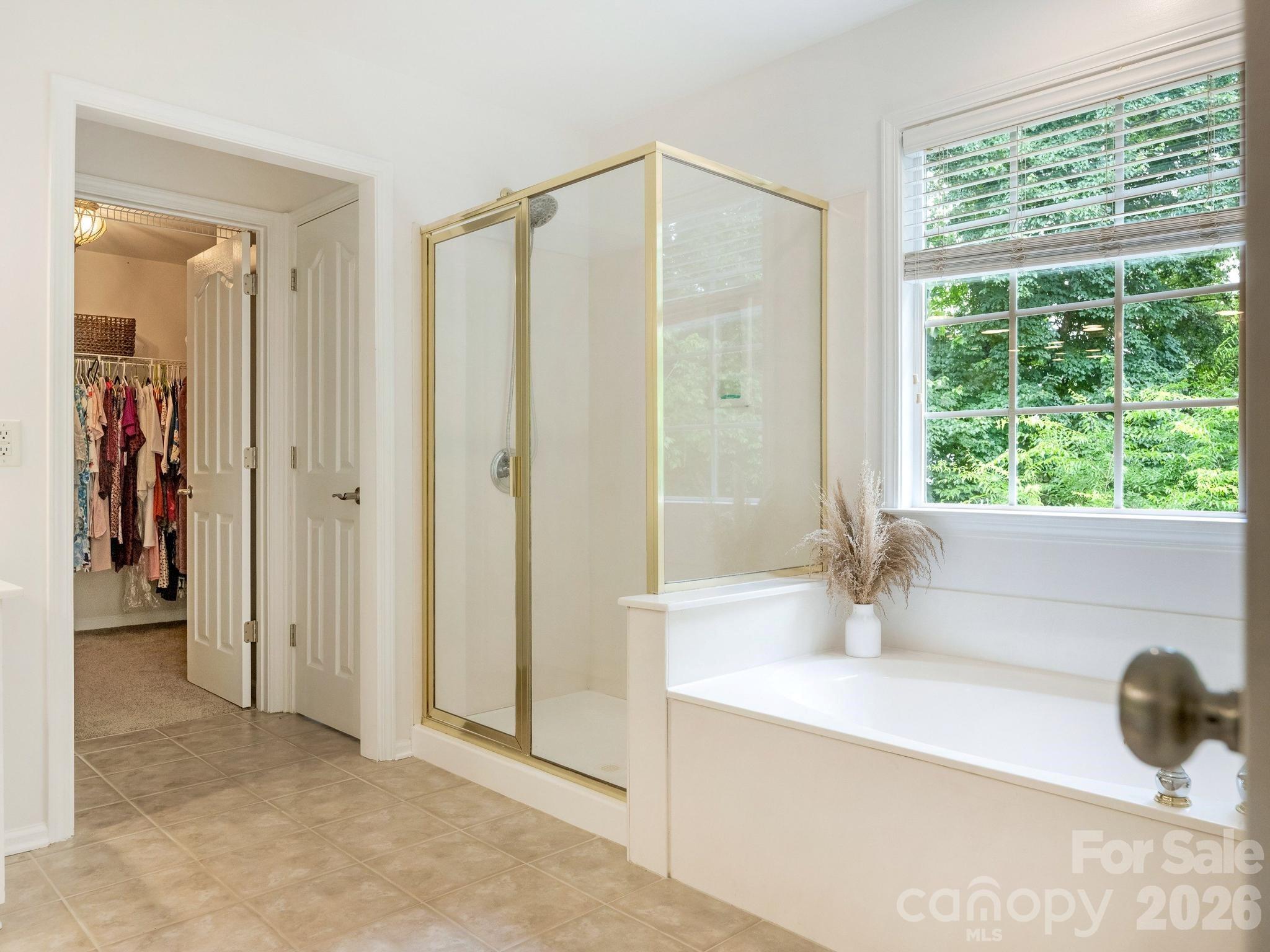 Photo 21 of 6807 Guinevere Drive, Charlotte, NC