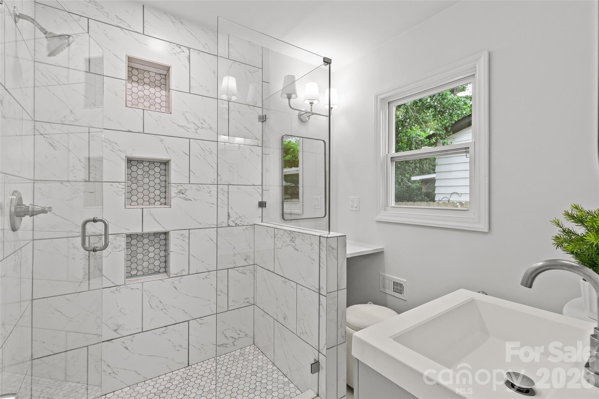1915 Birchcrest Drive, Charlotte, NC - photo 21 of 26