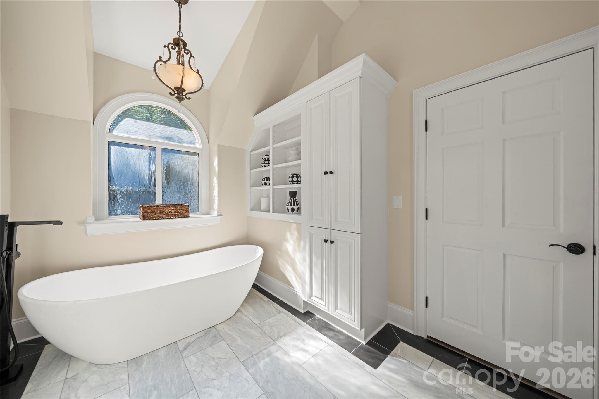 4531 Montibello Drive, Charlotte, NC - photo 23 of 49