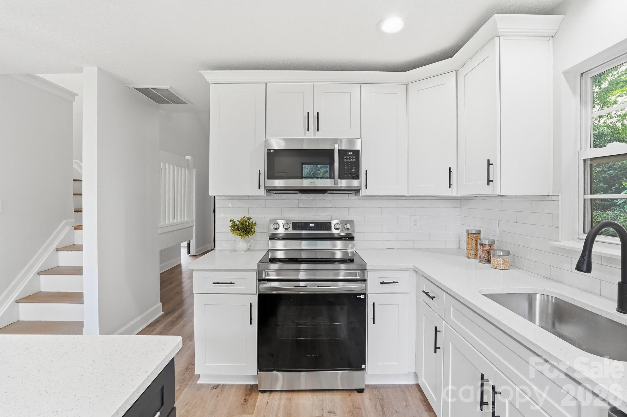 Photo 15 of 7621 Petrea Lane, Charlotte, NC