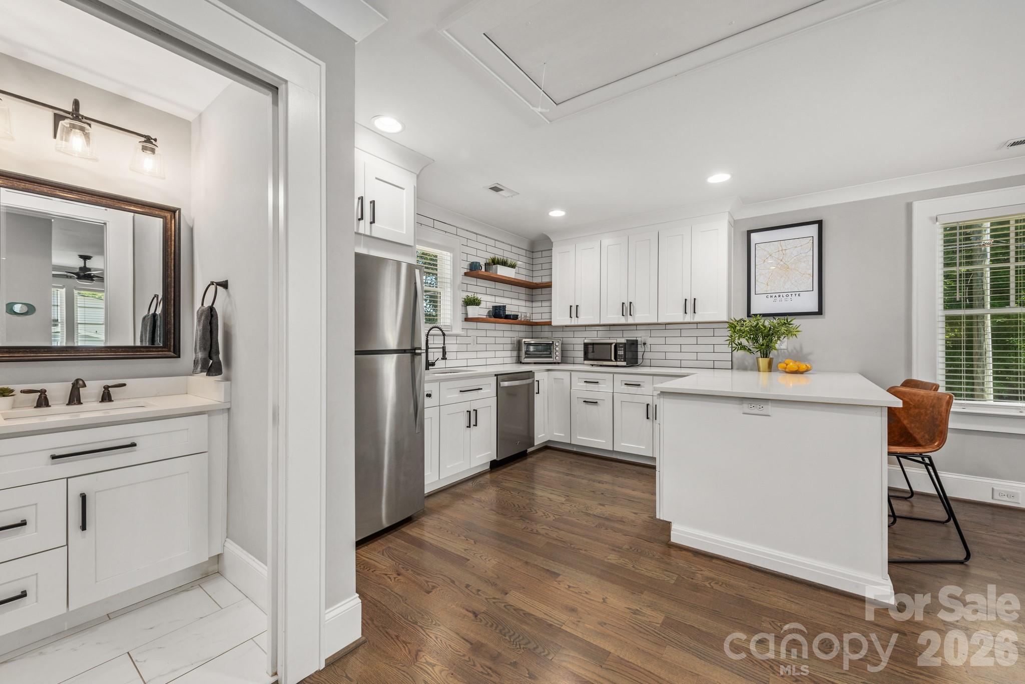 Home for sale at 1301 Catawba Avenue, Charlotte, NC — photo 36 of 39