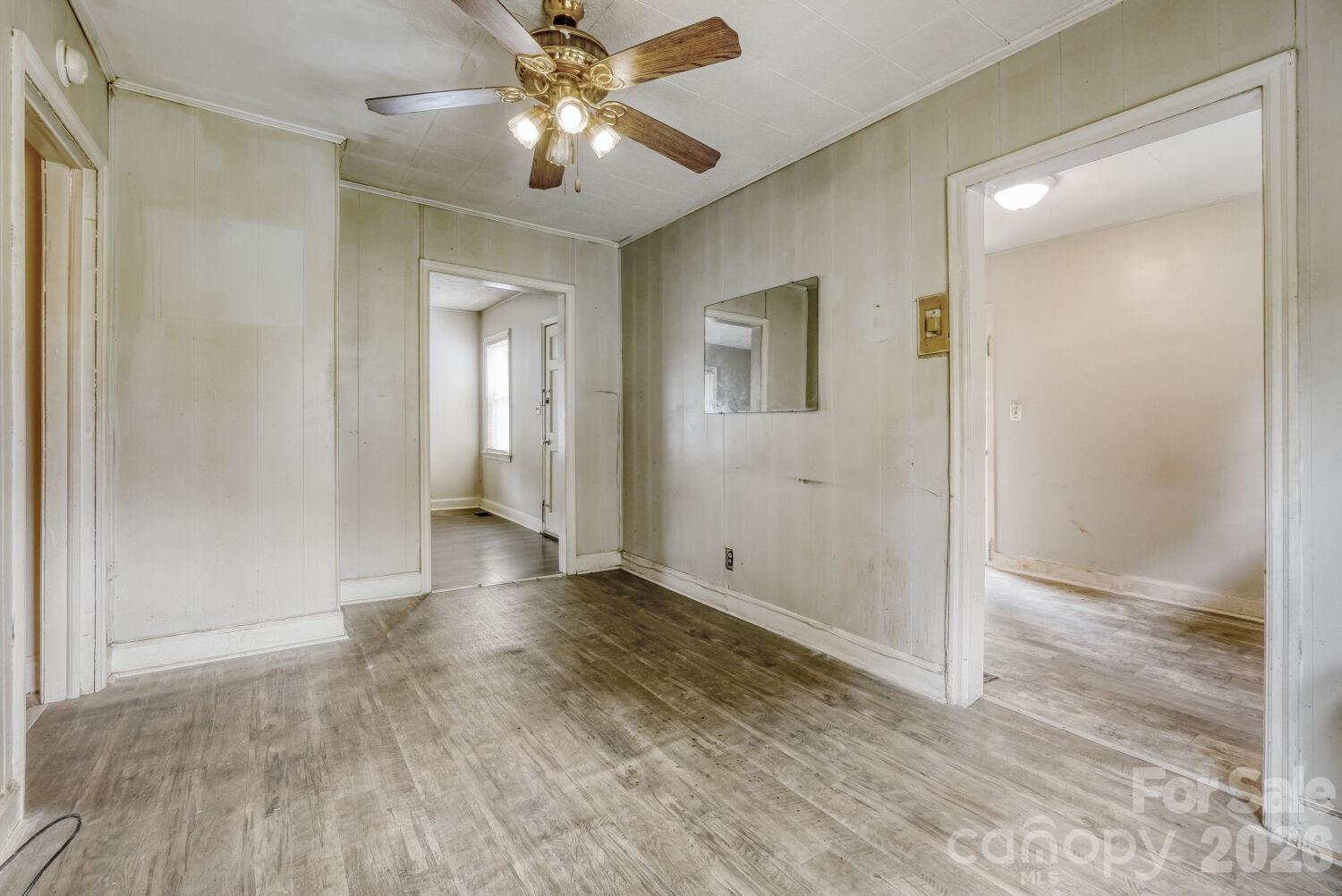 Home for sale at 2316 Edison Street, Charlotte, NC — photo 6 of 11