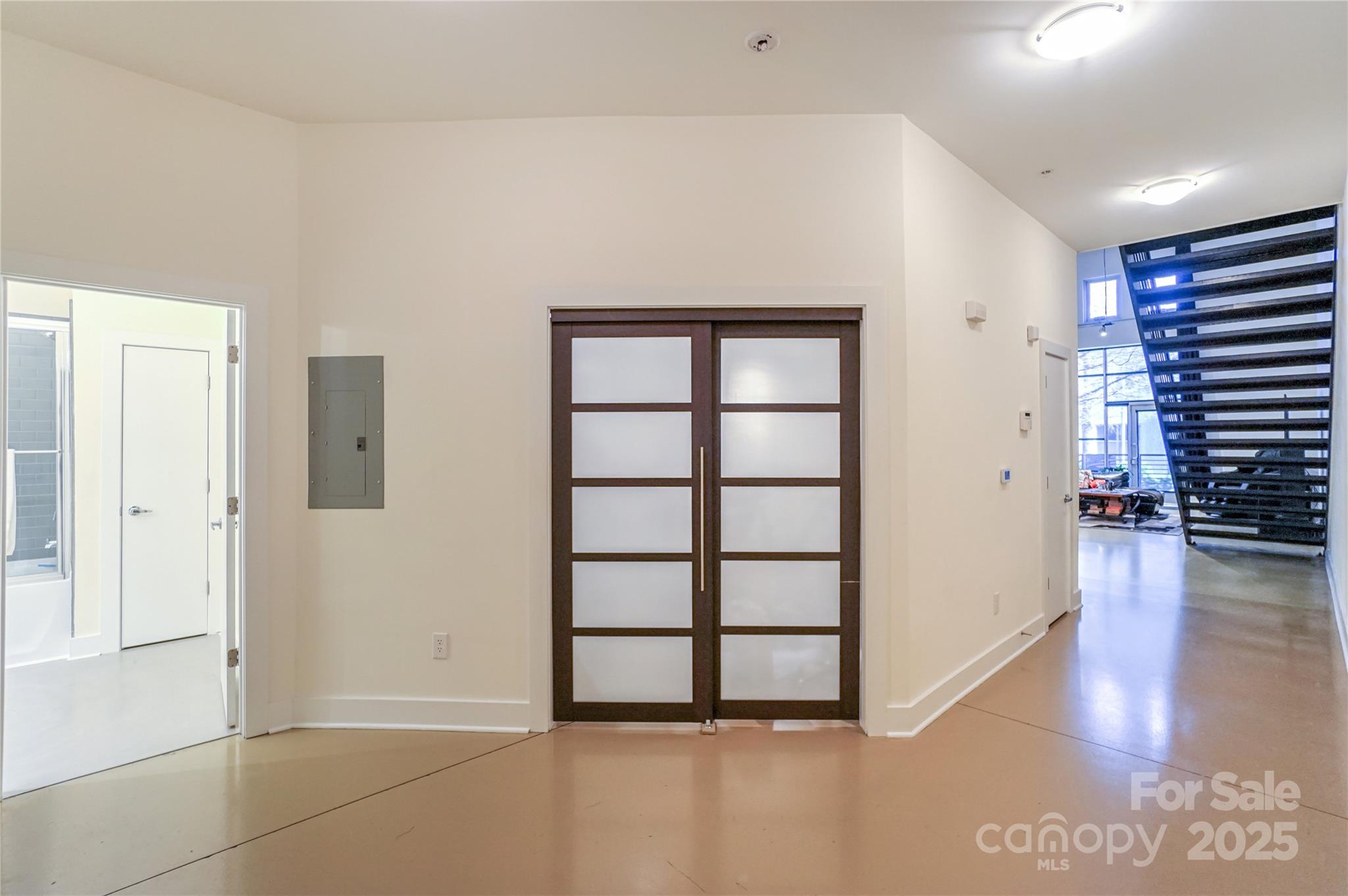Photo 8 of 929 Westmere Avenue, Charlotte, NC
