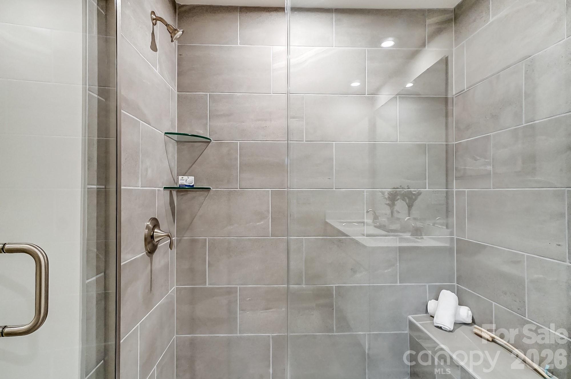 Photo 16 of 3808 Cheyney Park Drive, Charlotte, NC