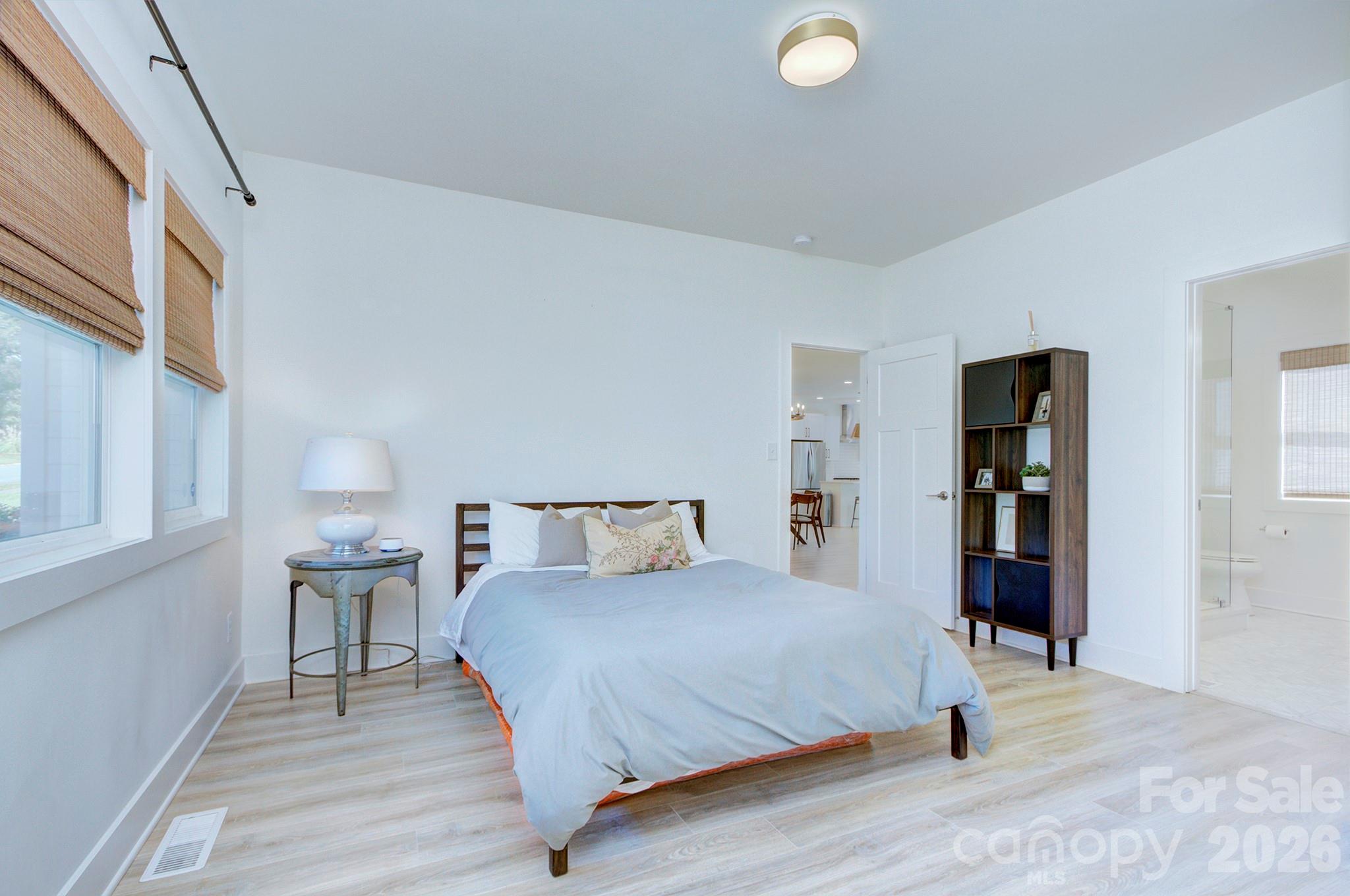 526 Seldon Drive, Charlotte, NC - photo 17 of 41