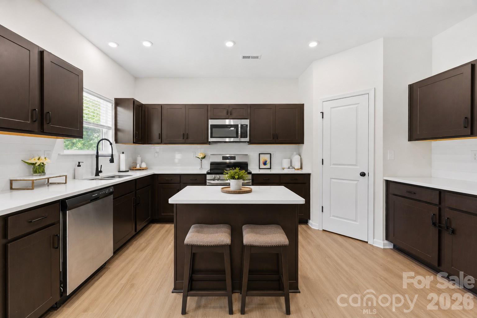 Photo 7 of 6230 Gala Lane, Charlotte, NC