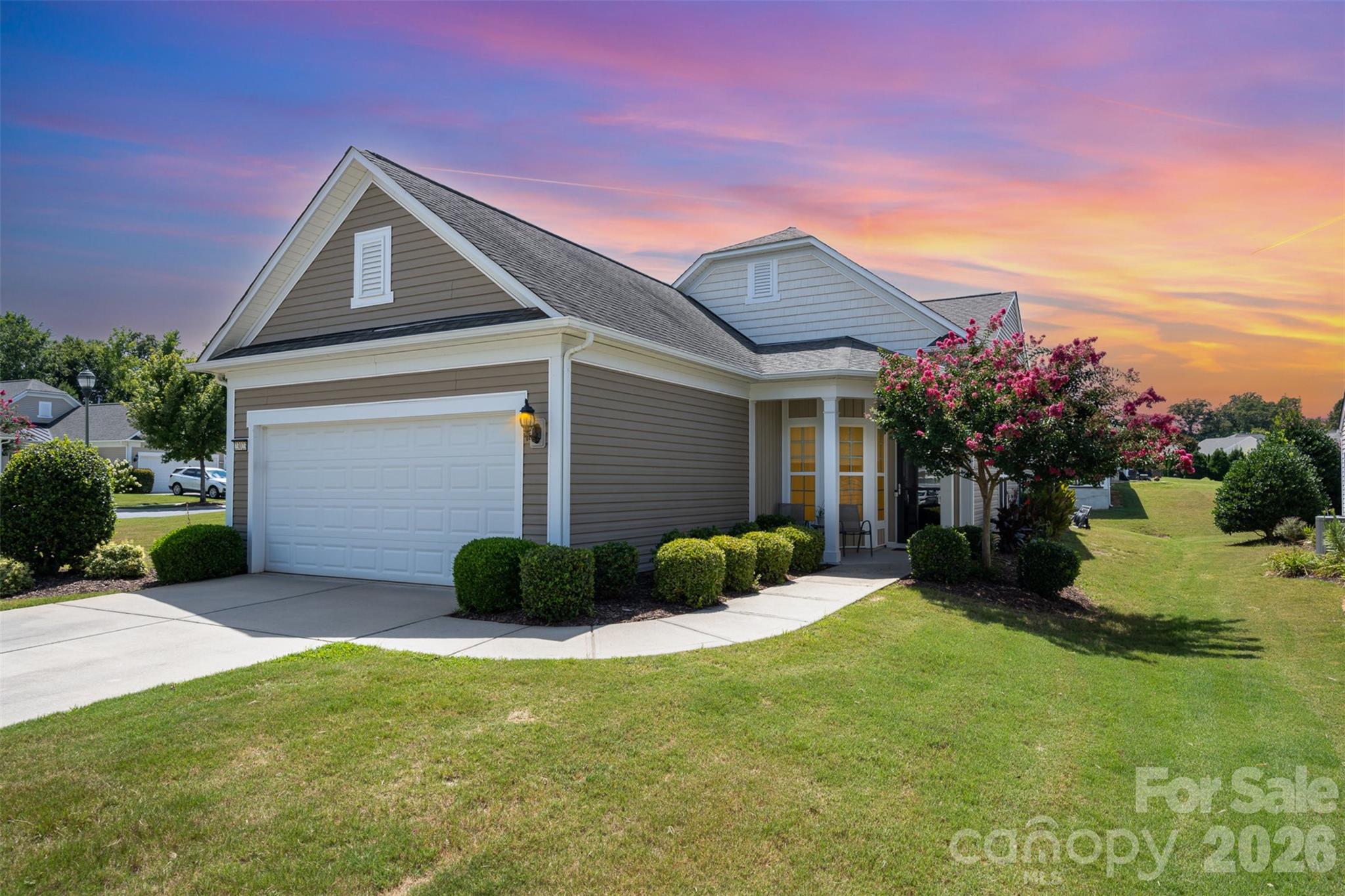 23023 Whimbrel Circle, Fort Mill, SC - photo 4 of 40