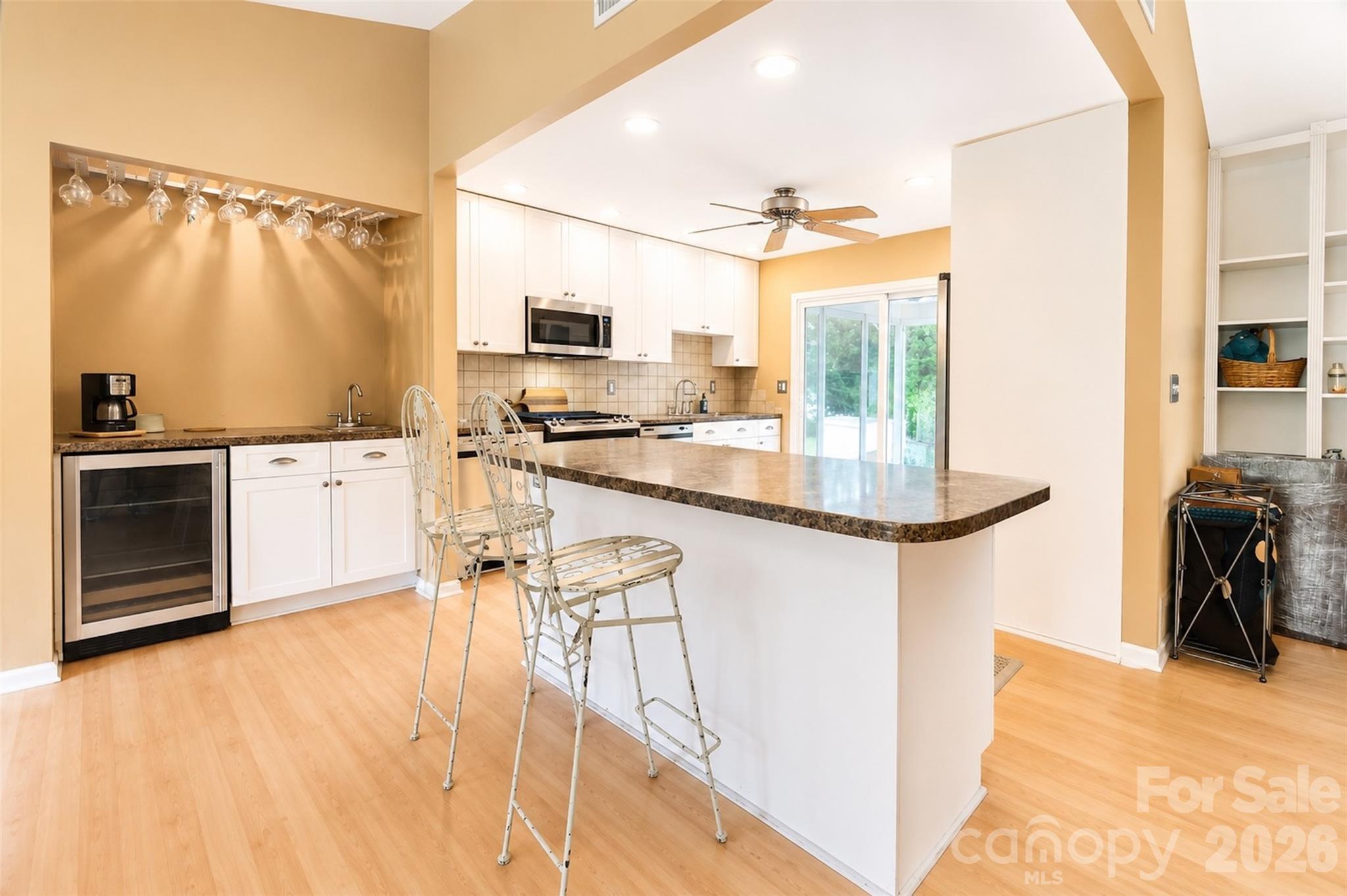 Photo 7 of 7904 Saddleview Court, Charlotte, NC