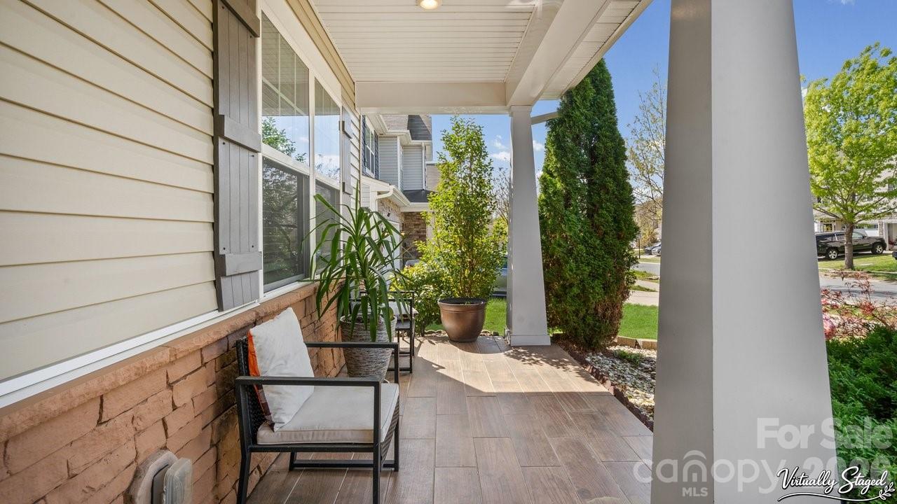 6907 Agnew Drive, Charlotte, NC - photo 3 of 28