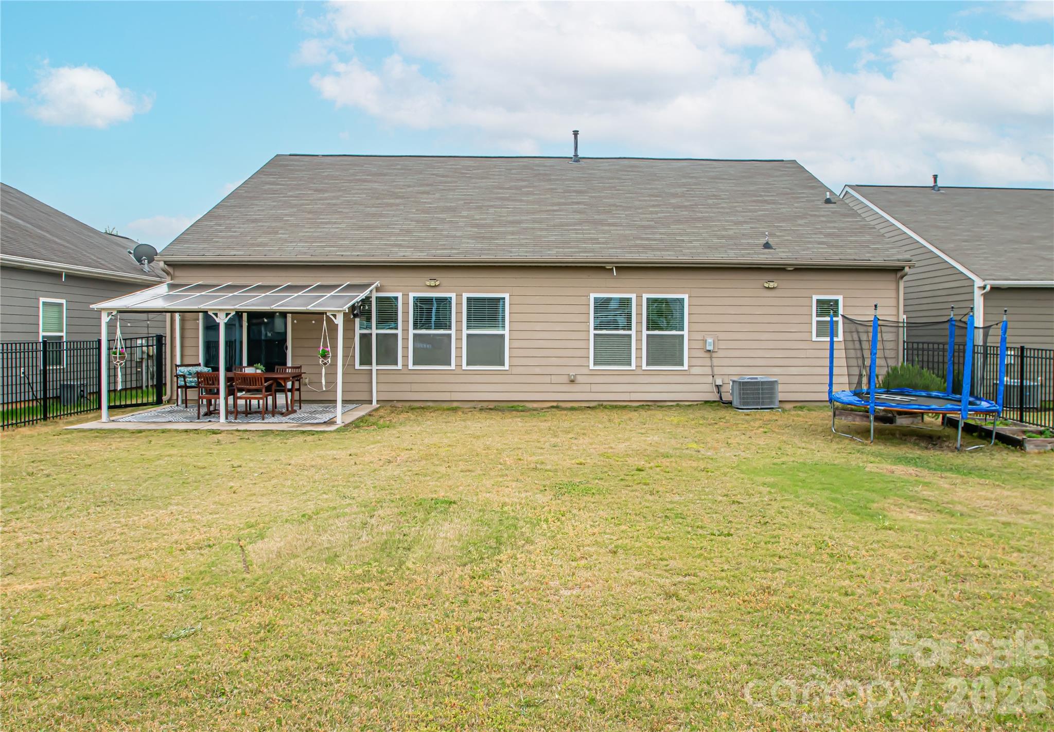 Photo 4 of 11145 Chapeclane Road, Charlotte, NC