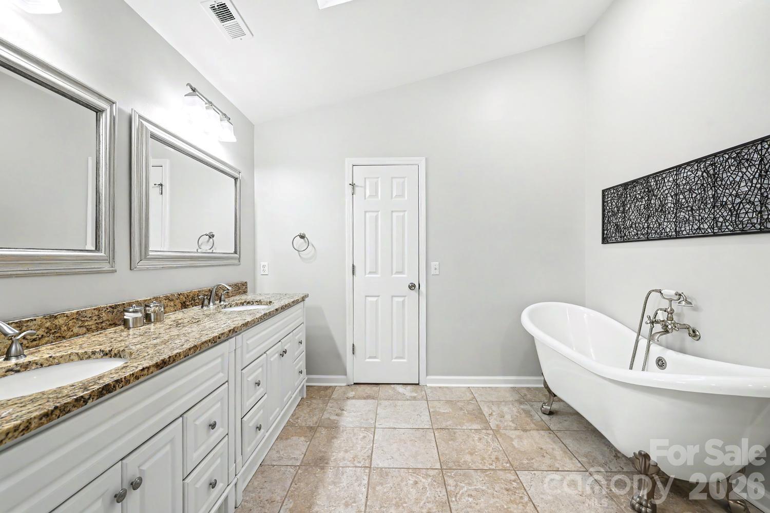 Photo 29 of 12227 Provincetowne Drive, Charlotte, NC