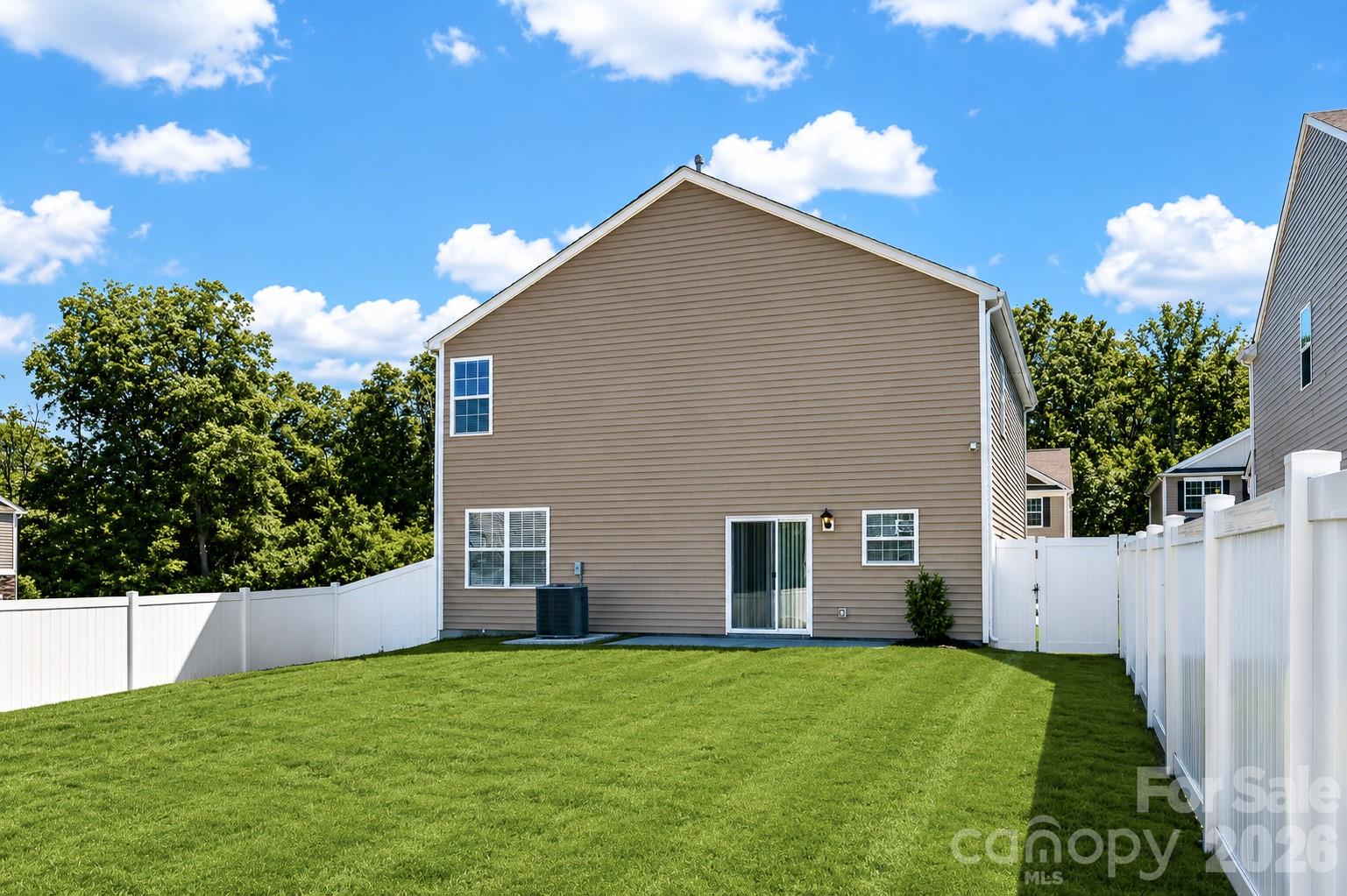 Photo 25 of 2023 Navarro Road, Charlotte, NC