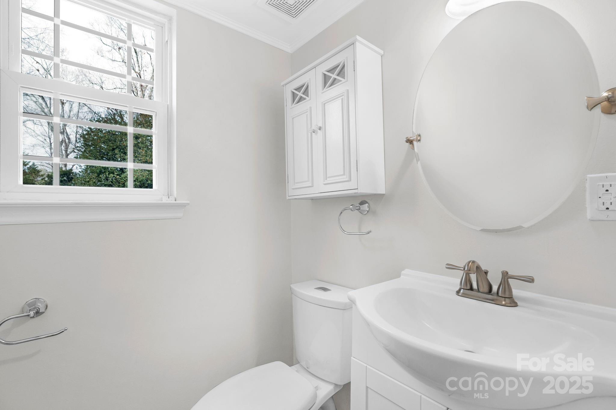 Photo 20 of 6109 Tartan Green Court, Charlotte, NC