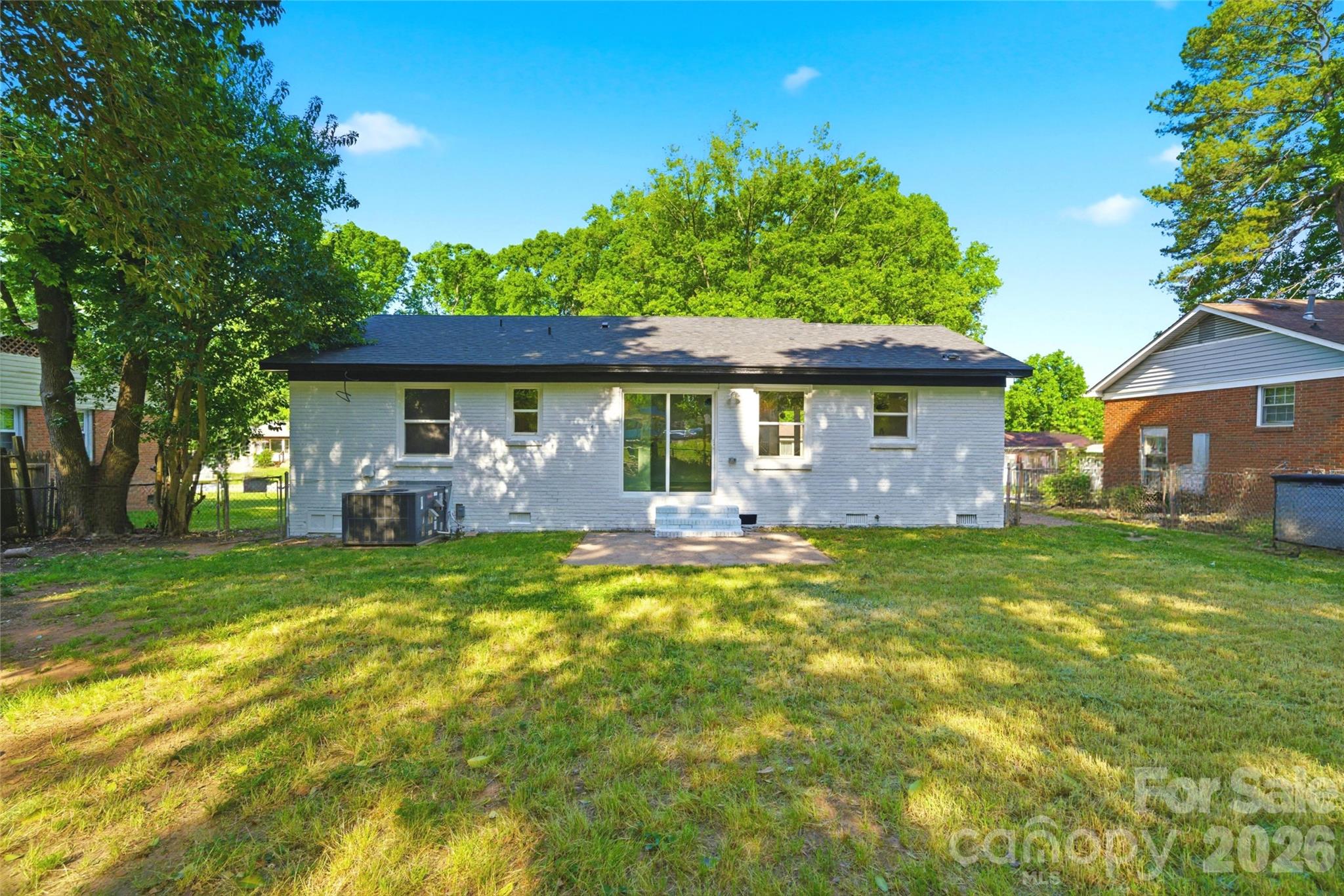 6126 Amberly Lane, Charlotte, NC - photo 29 of 32