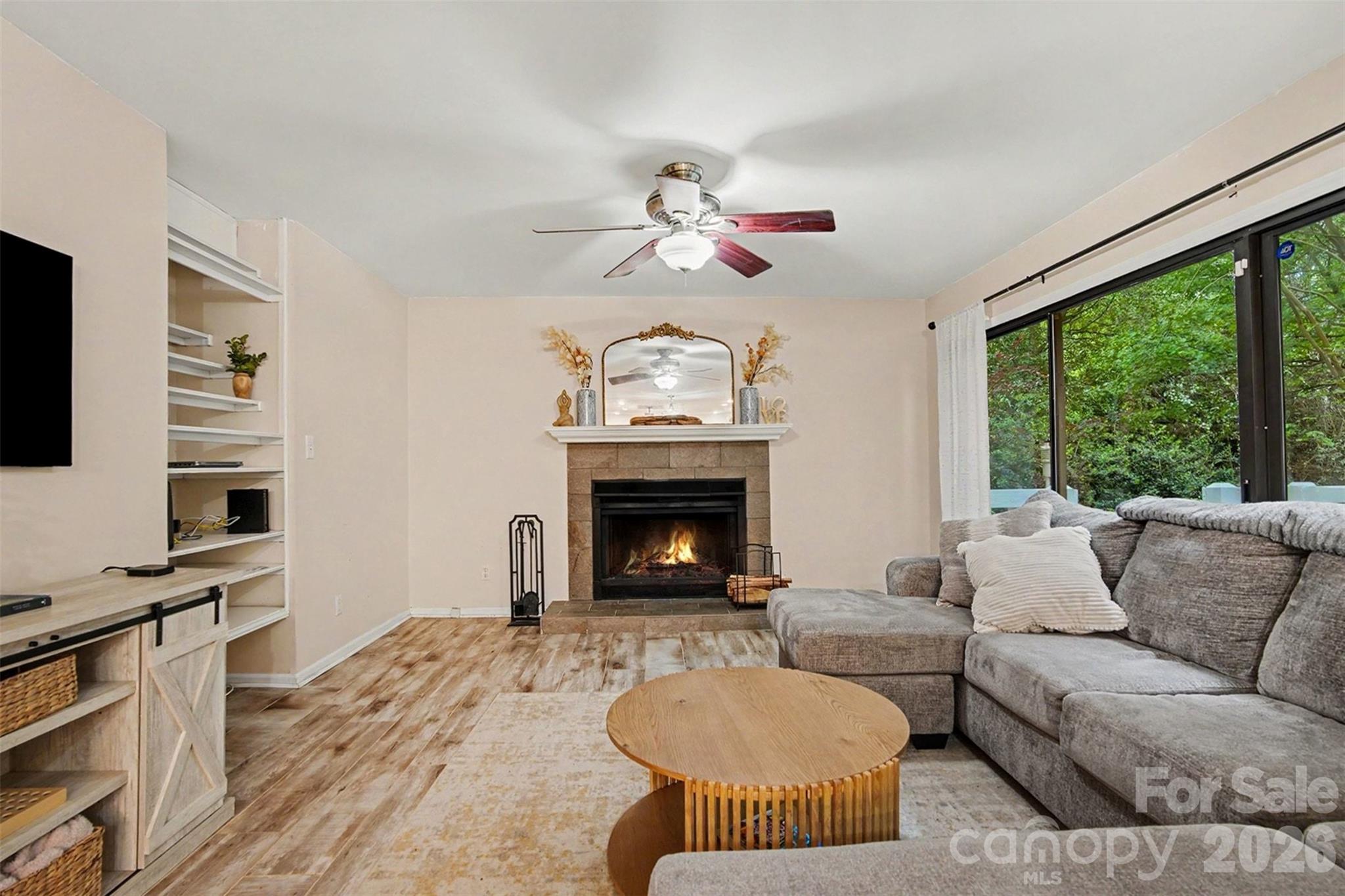 Photo 4 of 14522 Harbor Estate Road, Charlotte, NC