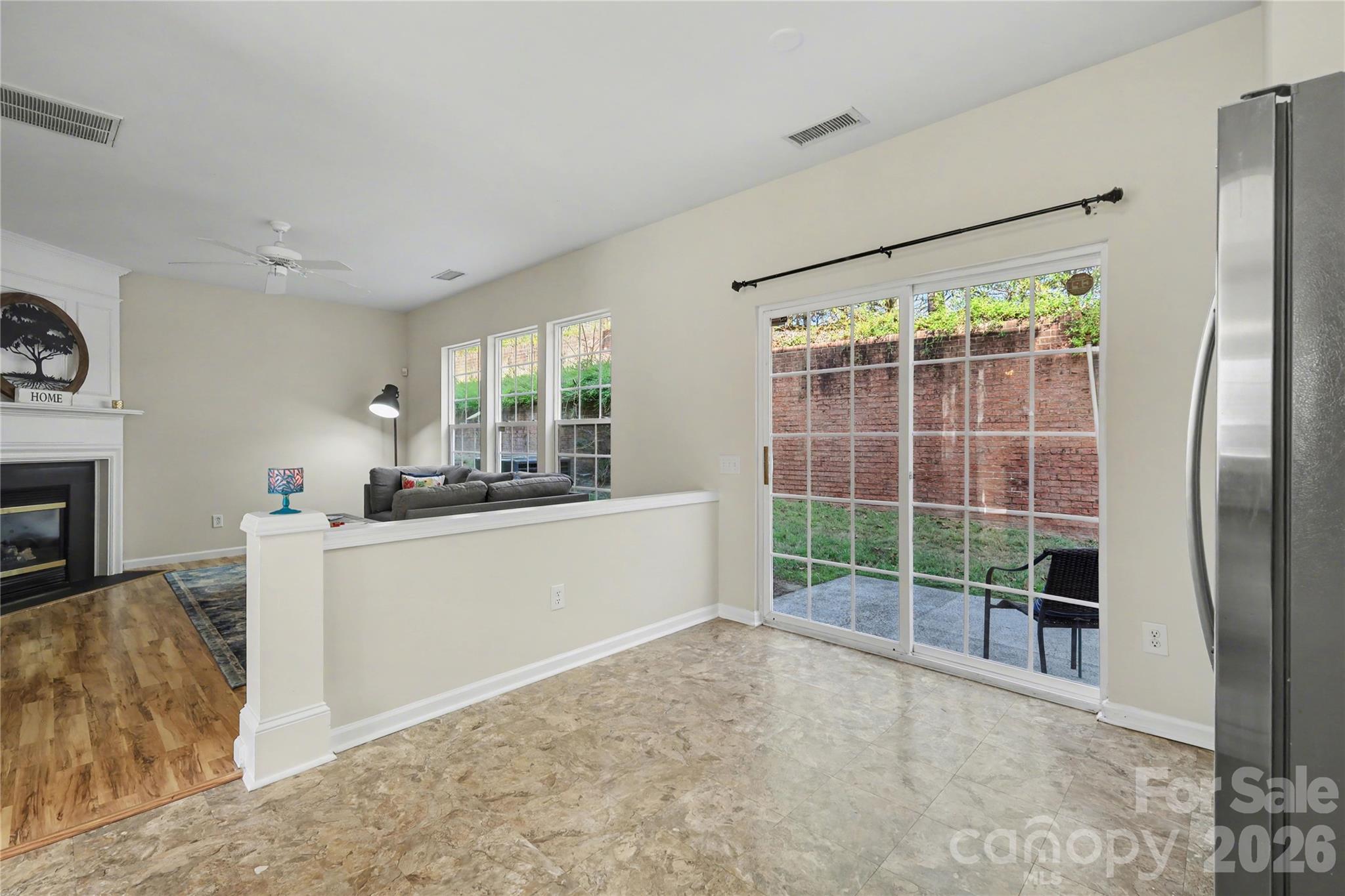 Photo 13 of 6930 Beverly Springs Drive, Charlotte, NC