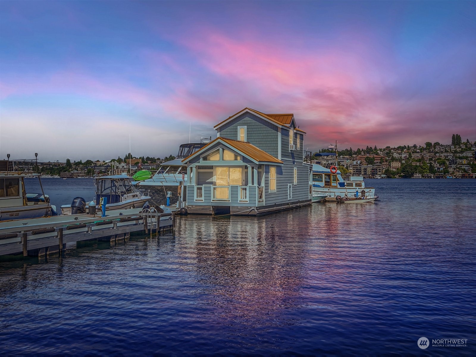 Seattle Floating Homes and Houseboats, Seattle WA