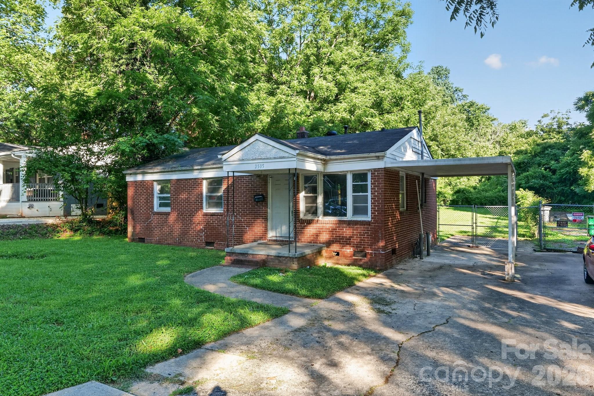 Home for sale at 2505 Druid Hills Way, Charlotte, NC — photo 19 of 36